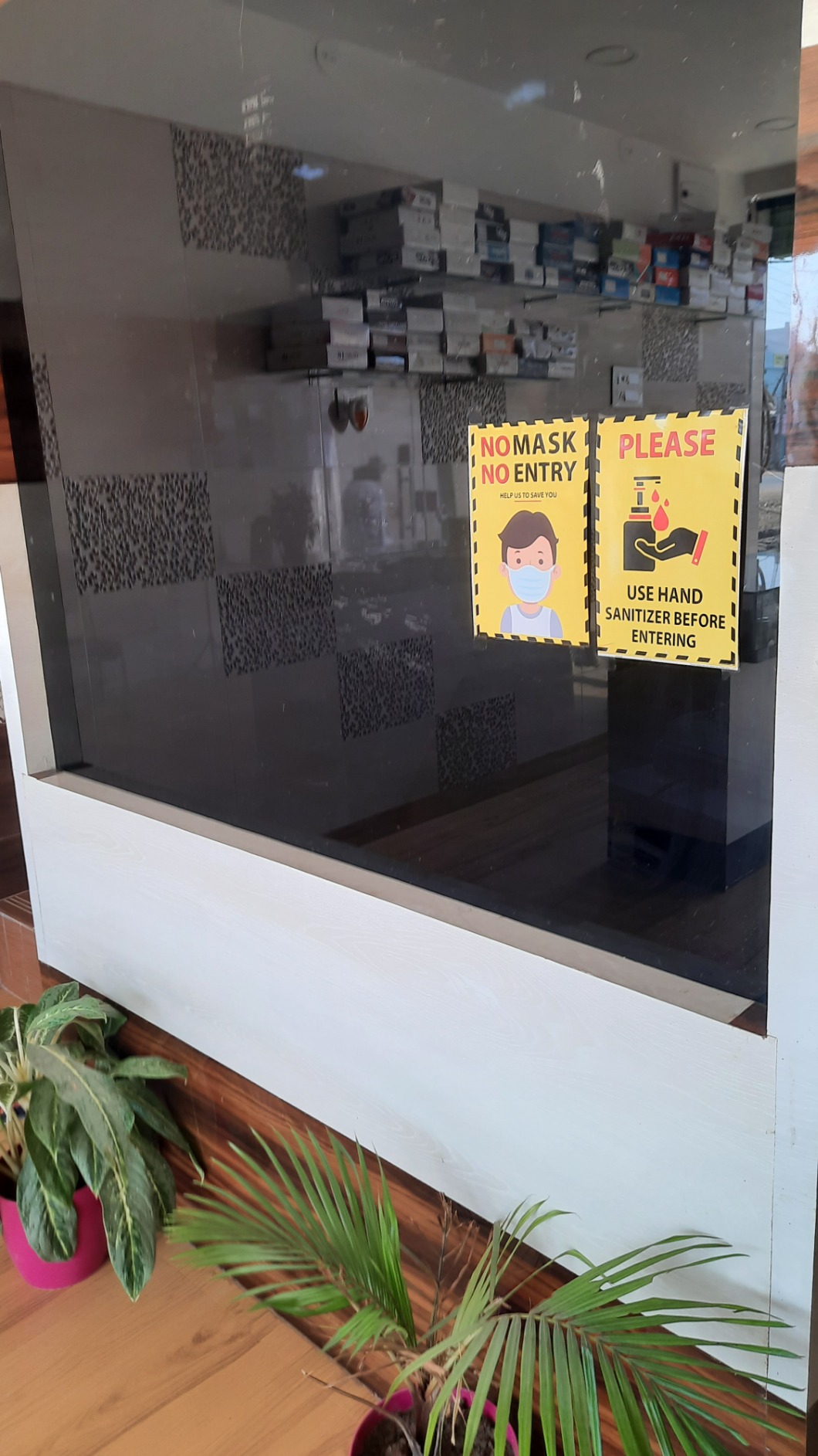 Anne Print Solutions No Mask No Entry Sticker Use Hand Sanitizer ...