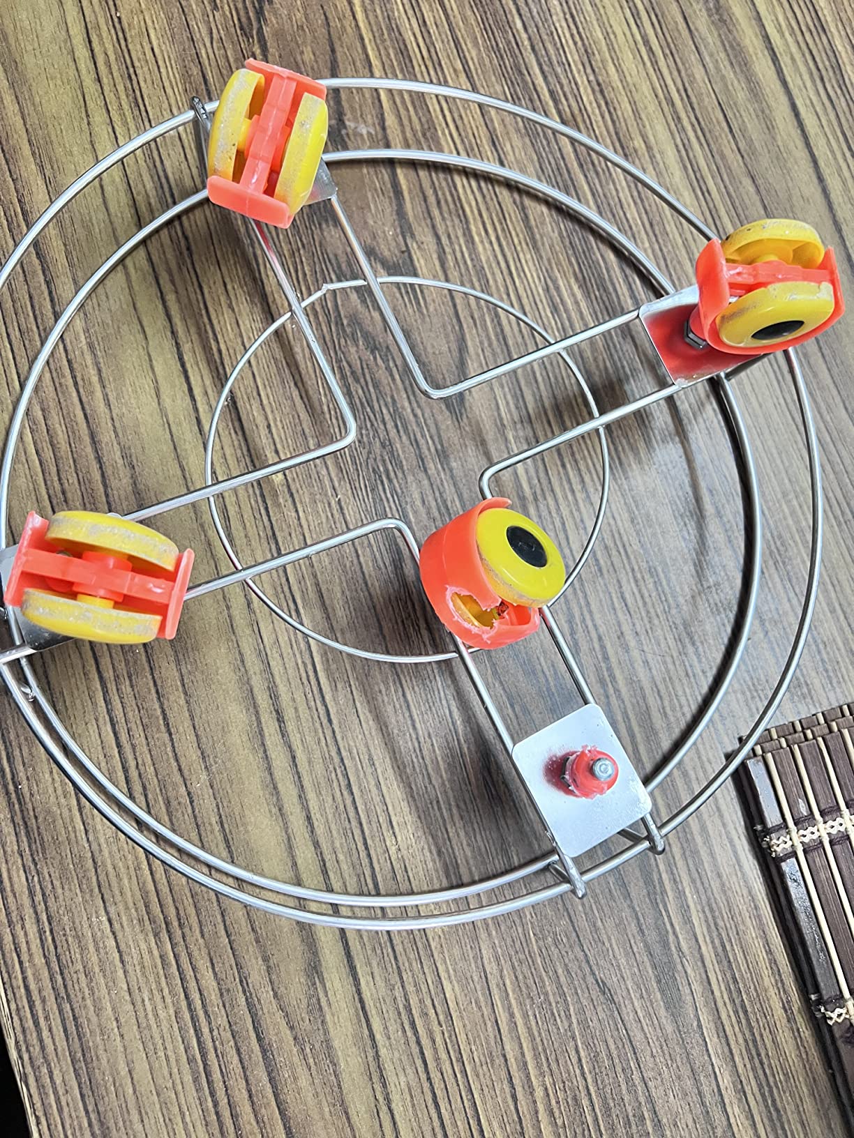 MJE Gas Trolley Heavy Stainless Steel Gas Cylinder Trolley with Wheel ...