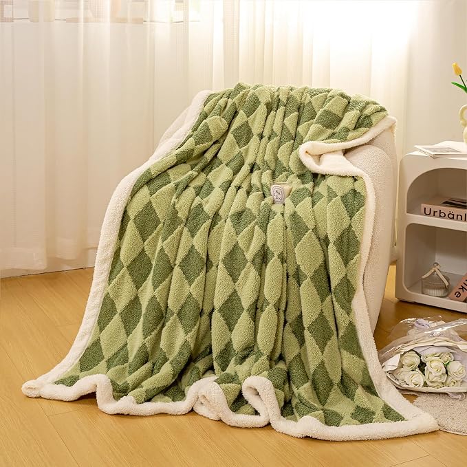 Amazon.com: WONGS BEDDING Checkered Fleece Throw Blanket, Sage Green ...