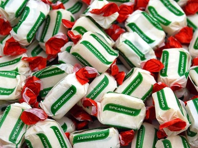 Spearmints Chewy Mint Sweets Wrapped Traditional Spearmint Flavour ...