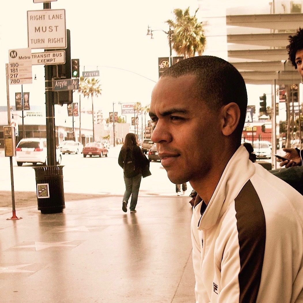 Amazon.co.uk: Alex Bloom: books, biography, latest update