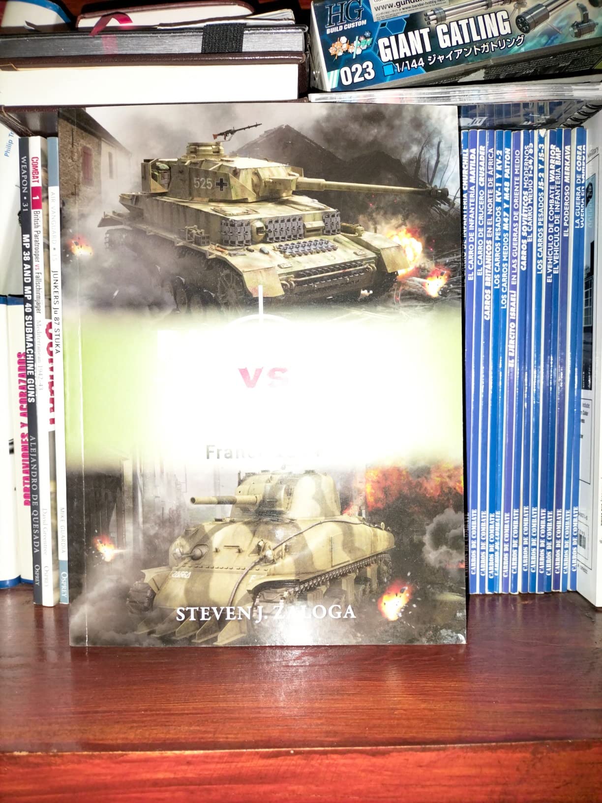 Panzer IV vs Sherman: France 1944 (Duel): Zaloga, Steven J., Chasemore ...