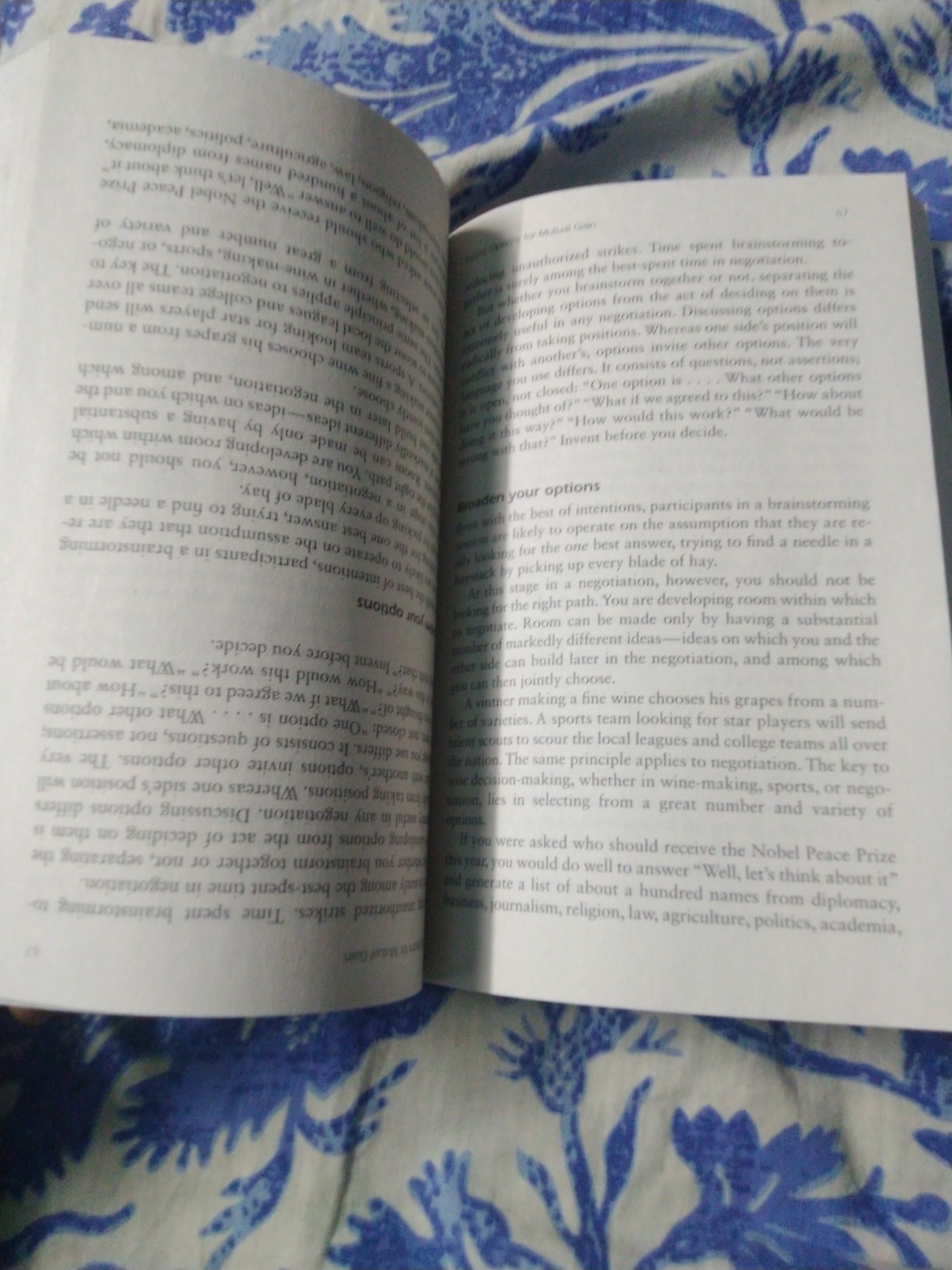 Buy Getting to Yes: Negotiating Agreement Without Giving in Book Online ...