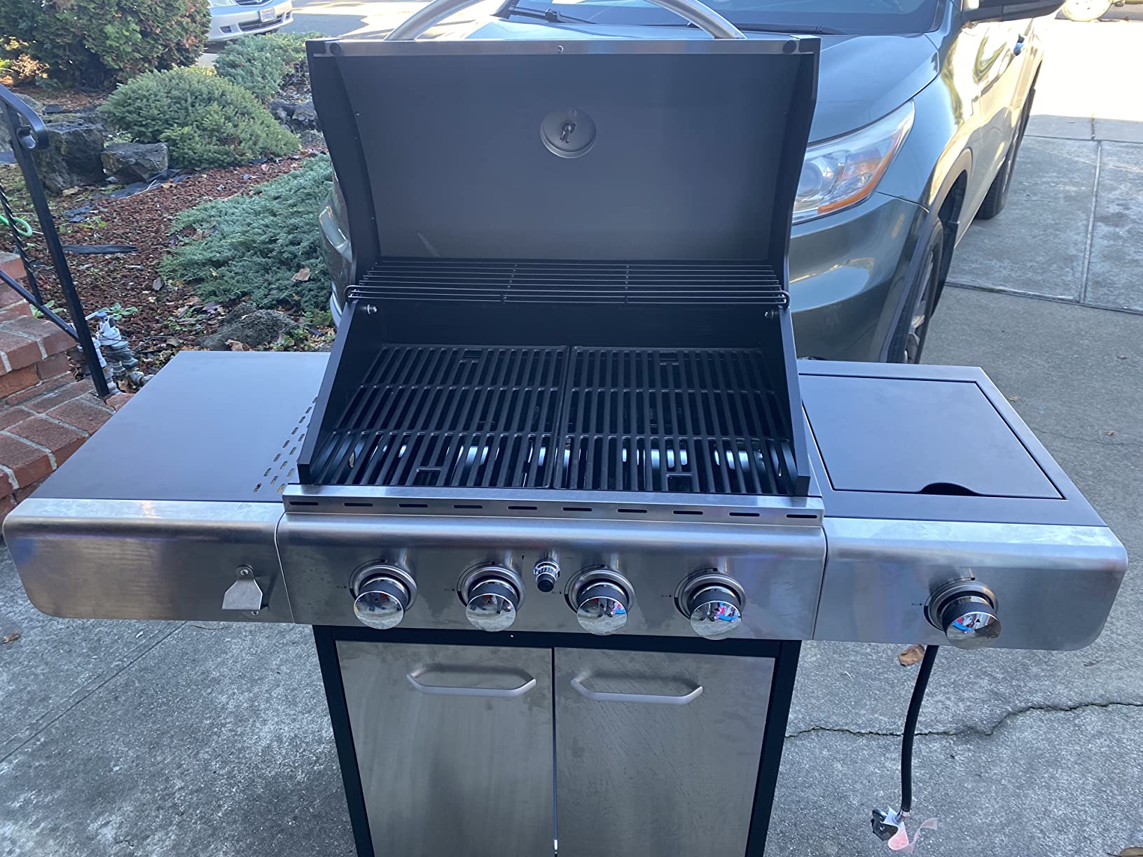 $27/mo - Finance Captiva Designs 4-Burners Propane BBQ Grill with Side ...