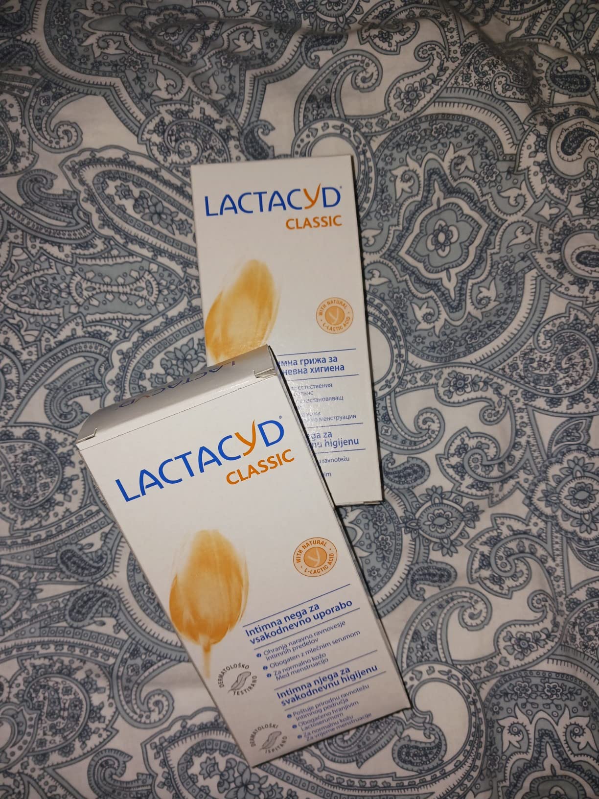 Amazon.com: LACTACYD FEMINA Intimate Washing Lotion 200ML Every Day USE ...