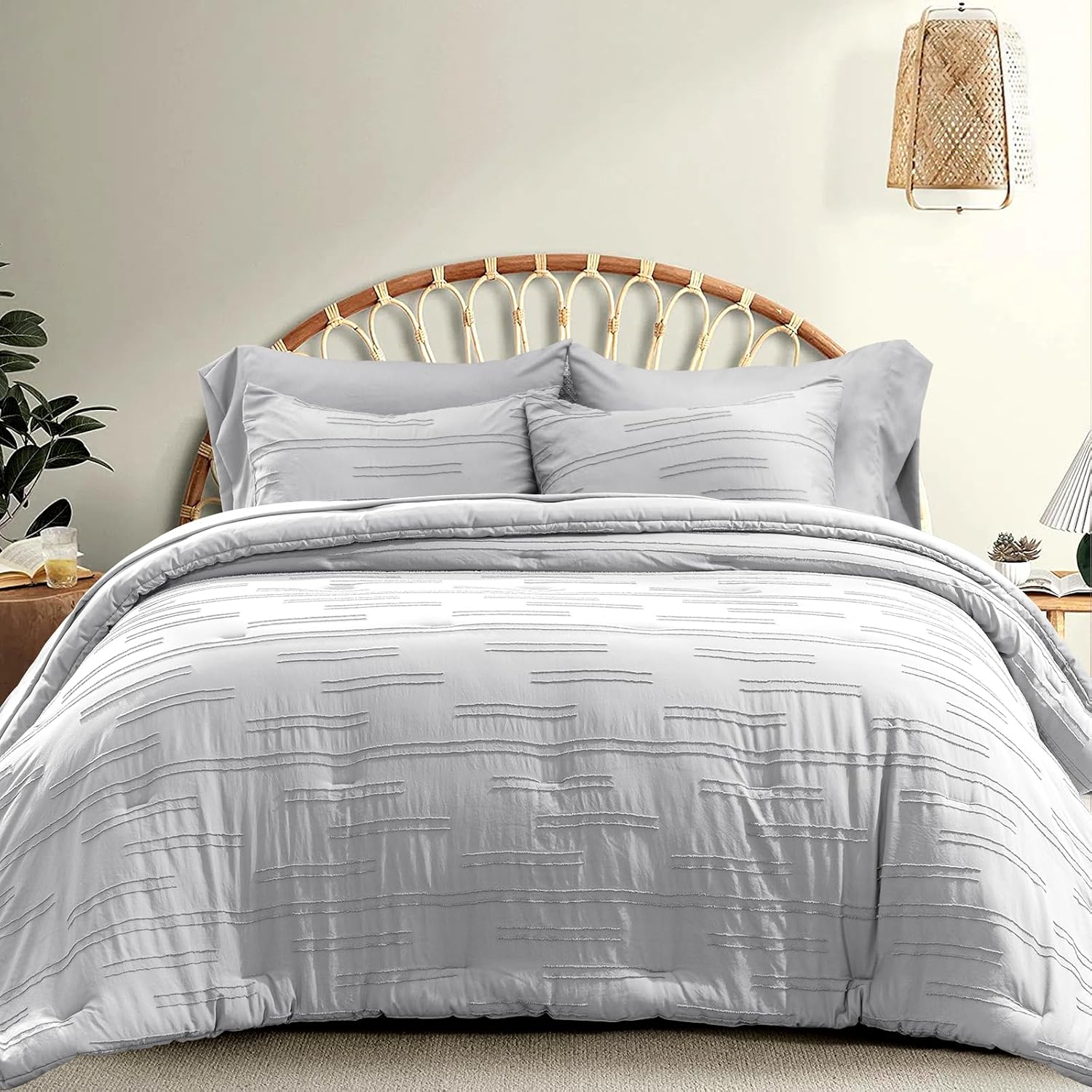 Amazon.com: EVERGRACE King Comforter Set, 7-Piece Bed in a Bag, Shabby ...