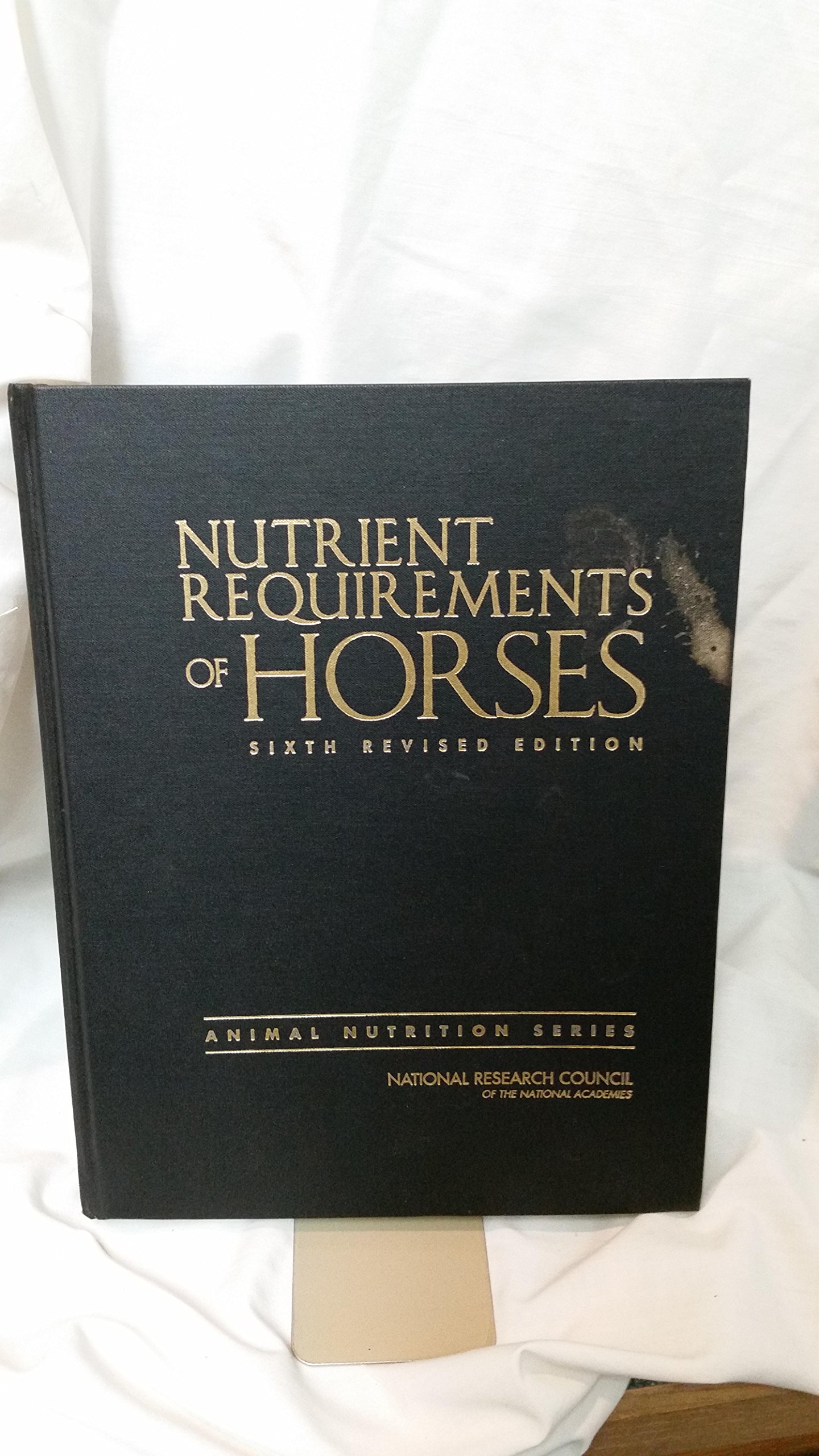 Nutrient Requirements of Horses: Sixth Revised Edition: 9780309102124 ...