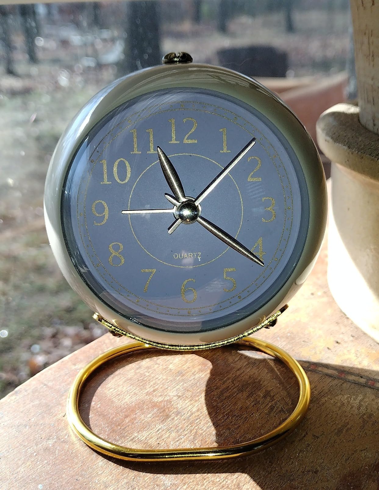 Amazon.com: Tebery 2 Pack Small Analog Alarm Clocks with Night Light ...