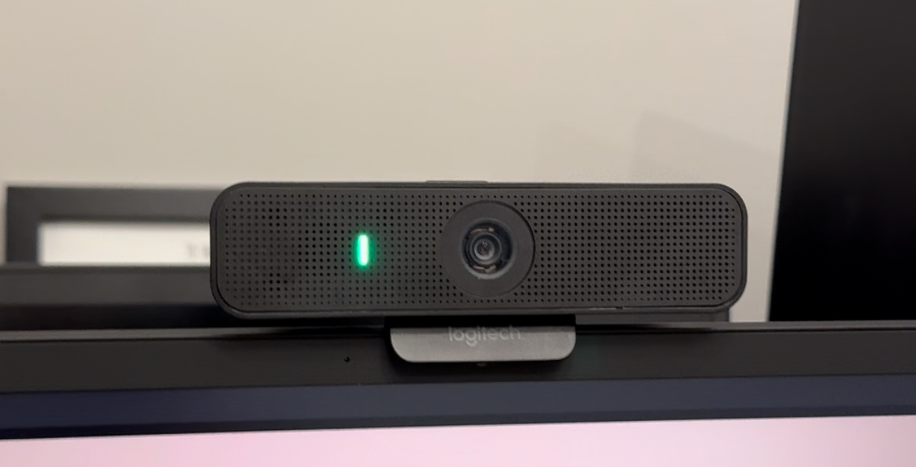 Watch Honest Review of Logitech C925e Webcam on Amazon Live
