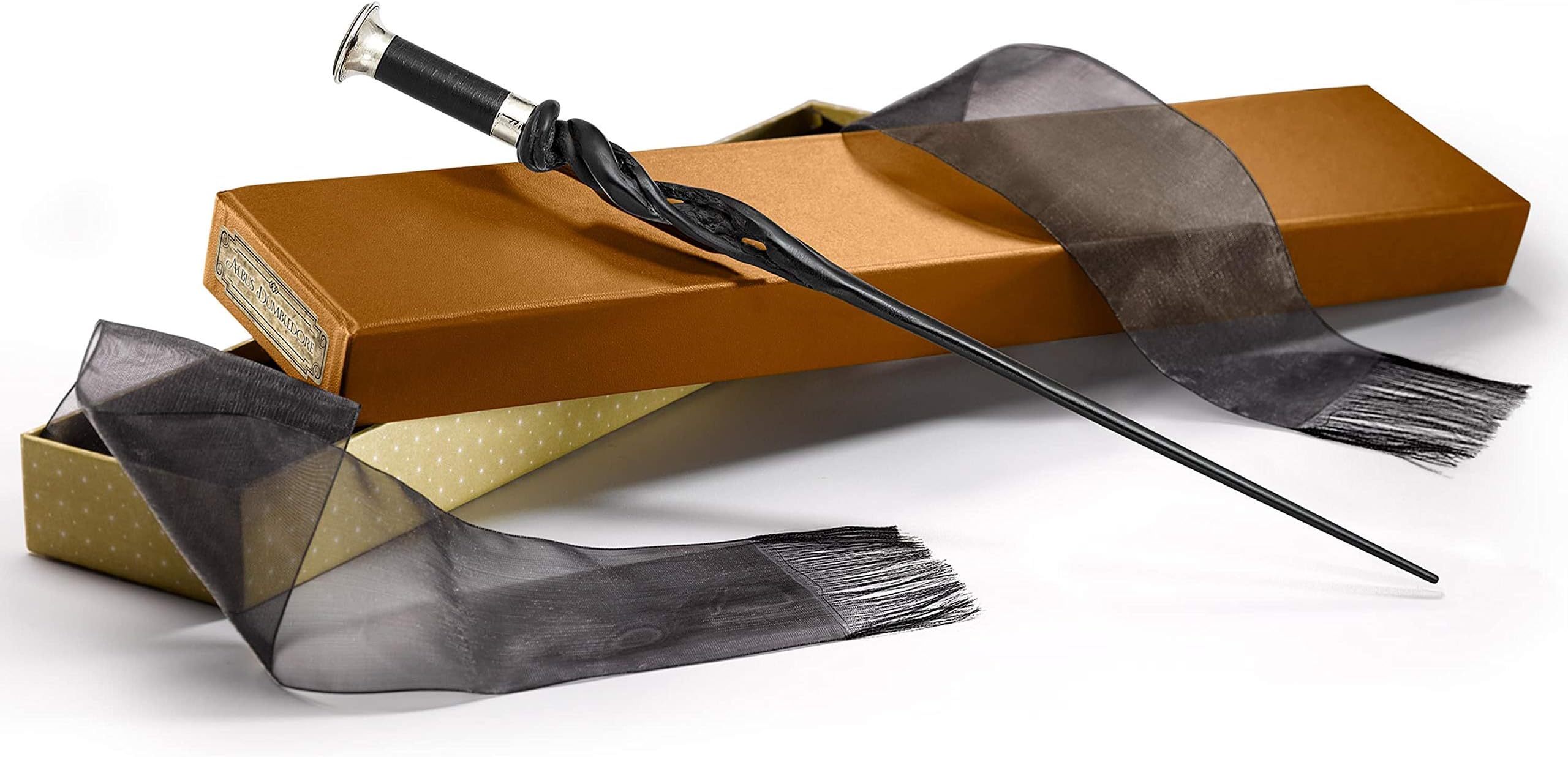 Amazon.co.jp: Albus Dumbledore Wand in Ollivander's Box - Newt ...