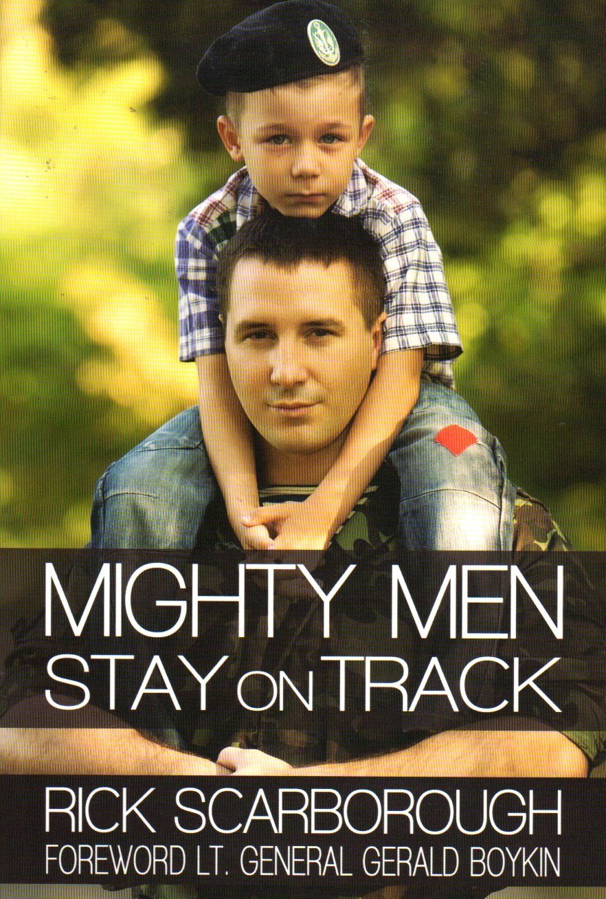 Mighty Men Stay on Track: Scarborough, Rick: 9780998139203: Amazon.com ...