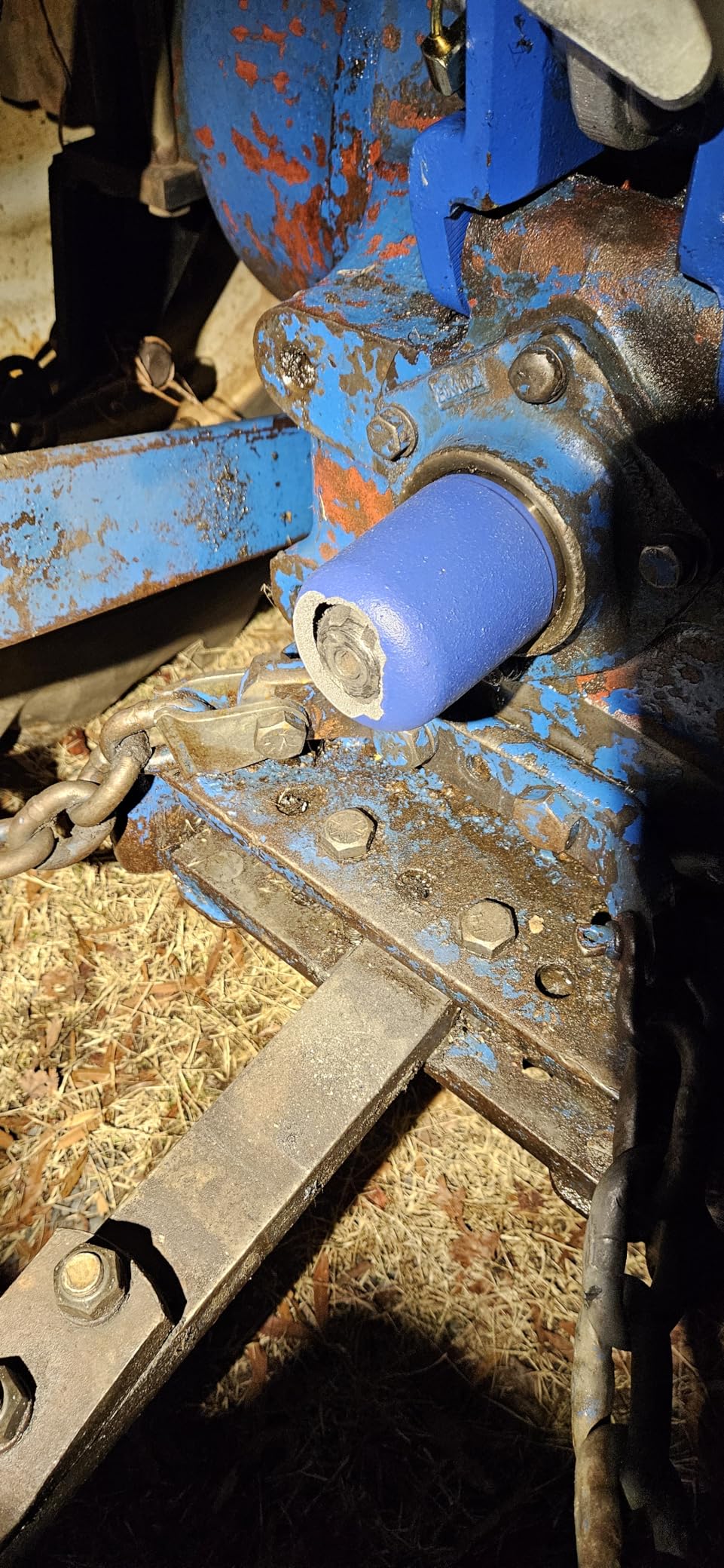 Amazon.com: PTO Cap - Long fits Ford 1720 5100 5900 7100 1920 5200 6610 ...