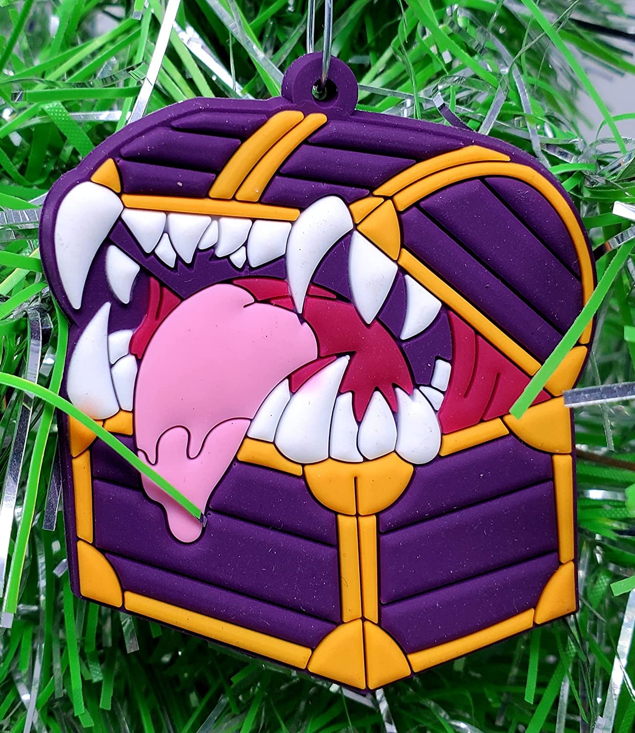 Amazon.com: Dungeons and Dragons Mimic Chest Monsters Ornament (D7 ...