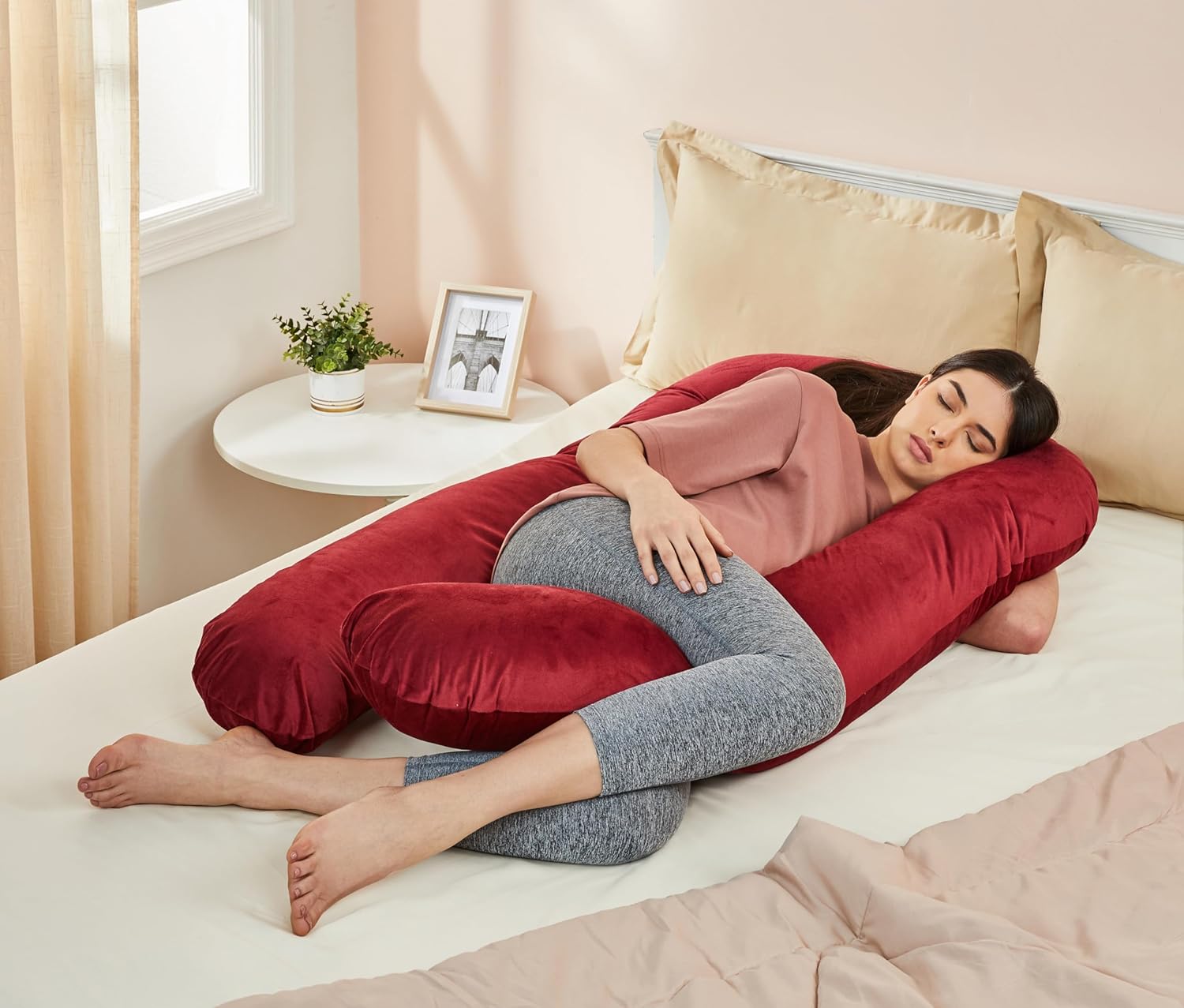 Amazon basics Full Body U-Shaped Pregnancy Pillow for Maternity & Baby ...