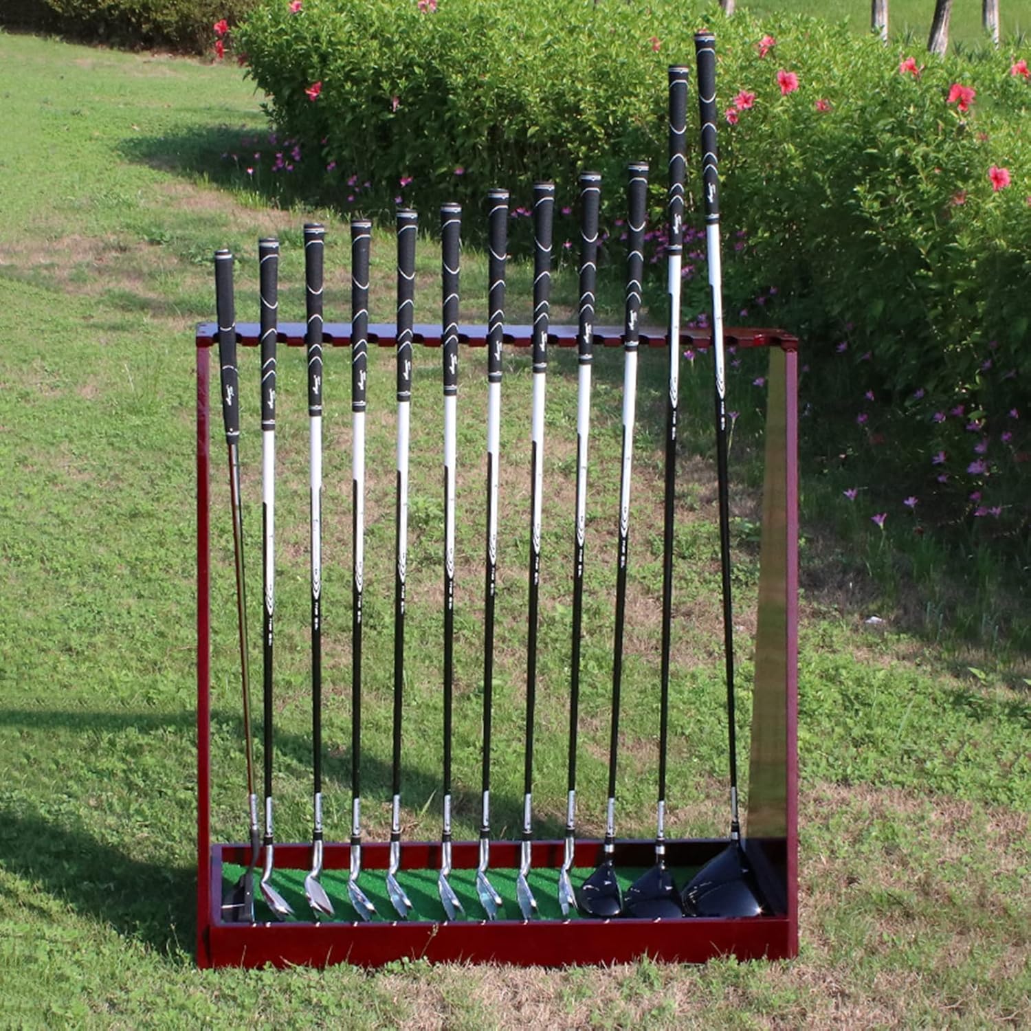 Amazon.com: BBAUER Golf Club Holder for Putting Green Outdoor, Wooden ...