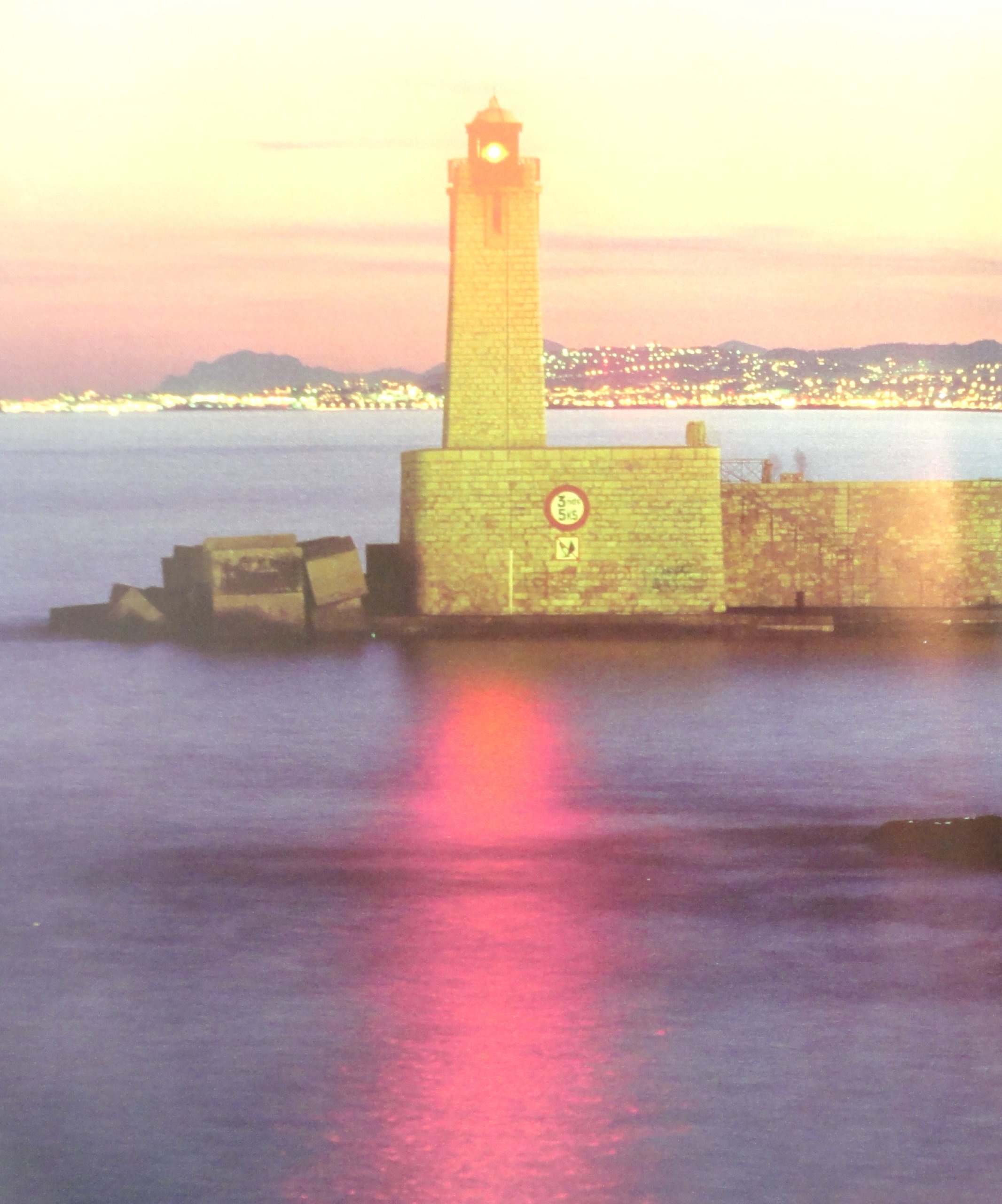 Snapklik.com : Lighthouses Of France: The Monuments And Their Keepers