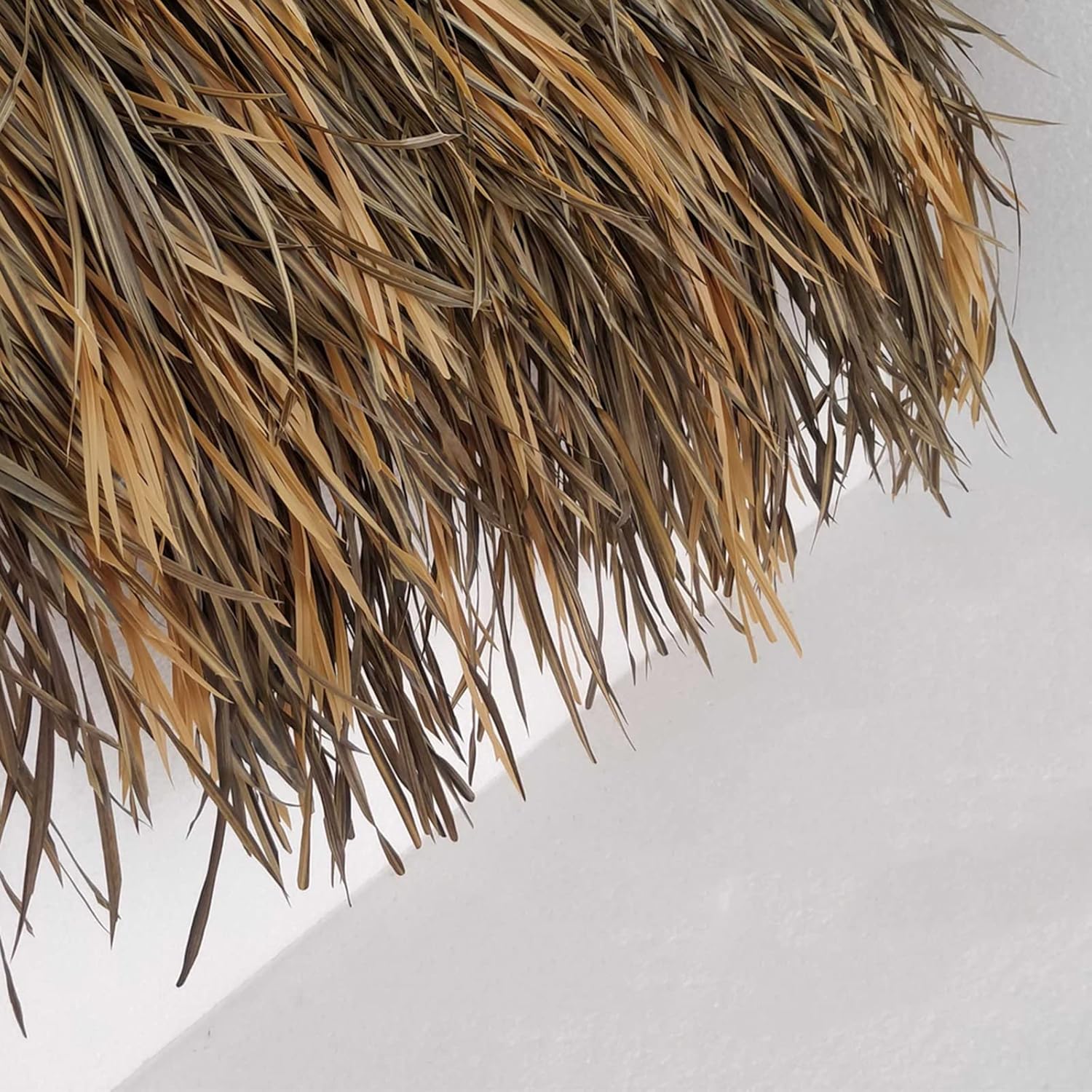 Amazon.com : LSMKKA Thatch Roofing for Tiki Bar, Straw Roof Thatch ...