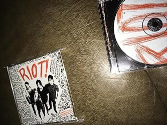 Riot! [VINYL]: Amazon.co.uk: CDs & Vinyl