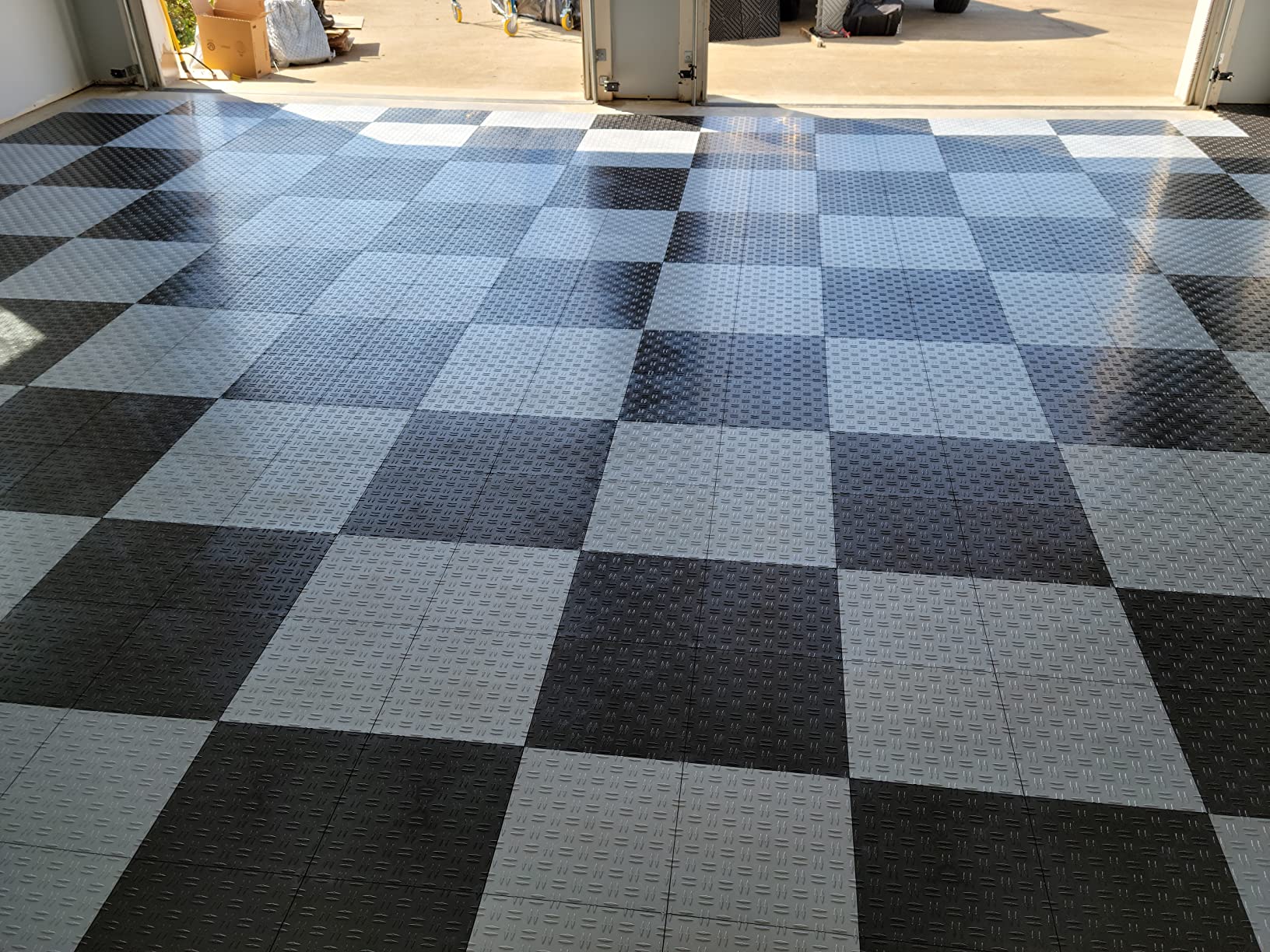 $27/mo - Finance Big Floors GarageTrac Diamond, Durable Copolymer ...