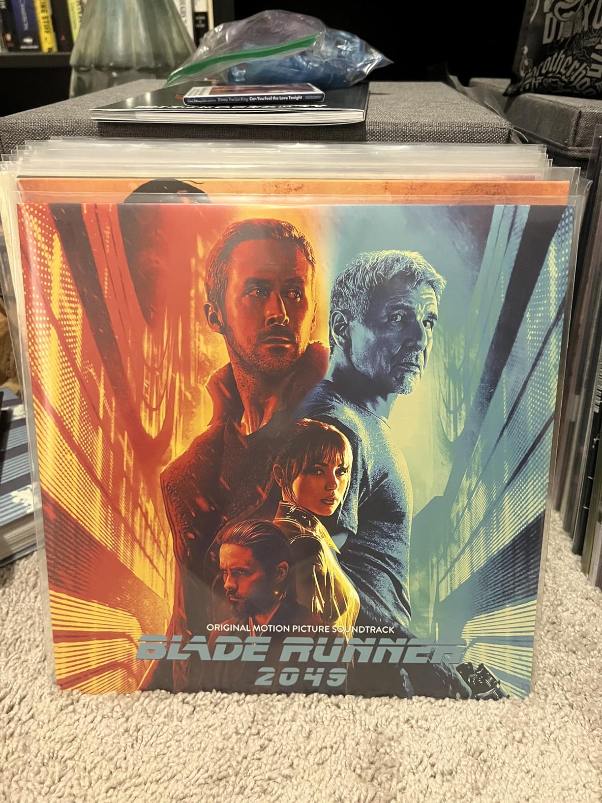 Amazon.com: Blade Runner 2049 (Original Motion Picture Soundtrack): CDs ...