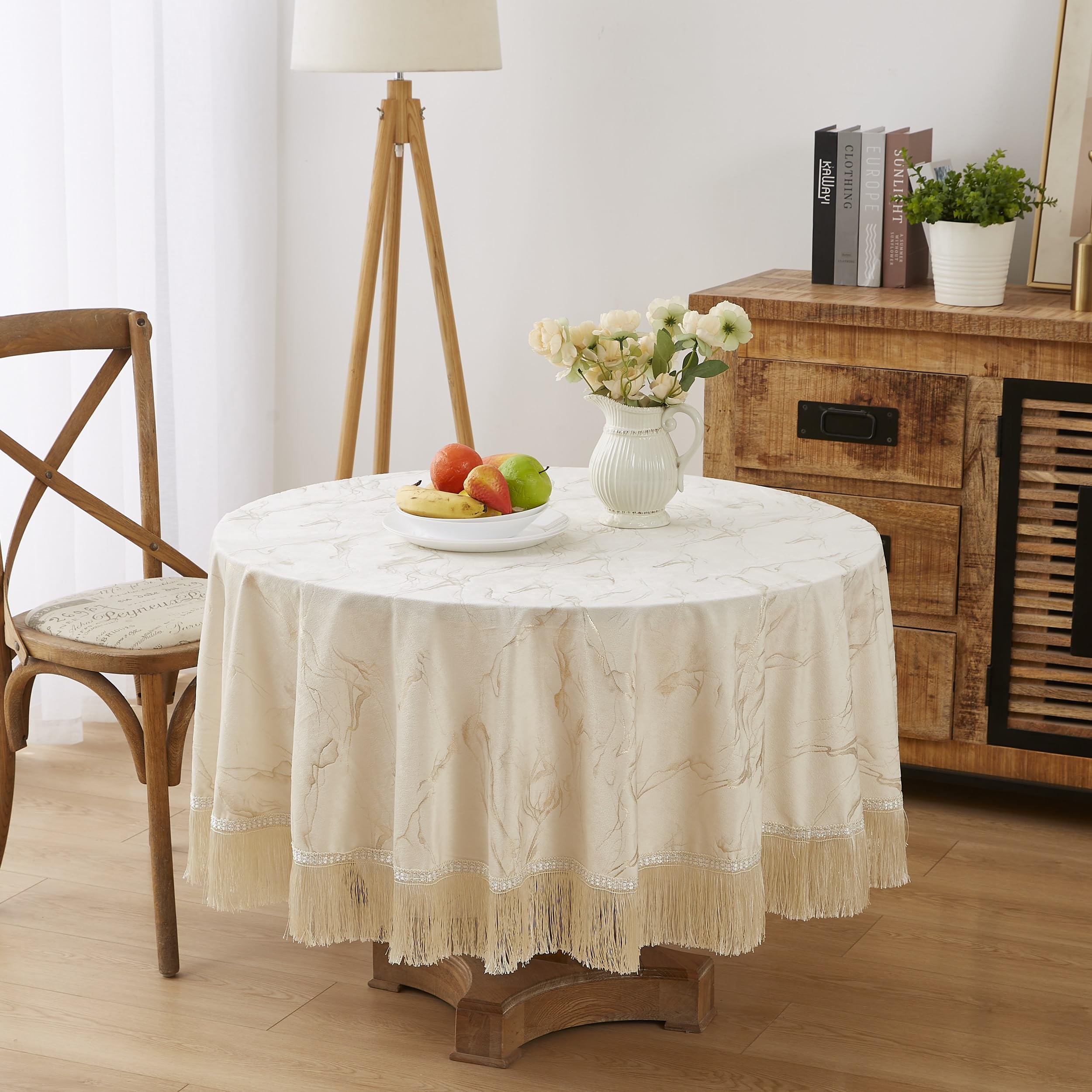 Amazon.com: LinenZone 70 Inch Round Velvet Tablecloth for 4 to 6 People ...