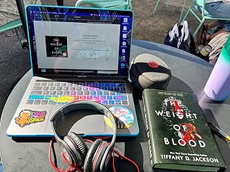 Amazon.com: The Weight of Blood: 9780063029149: Jackson, Tiffany D: Books