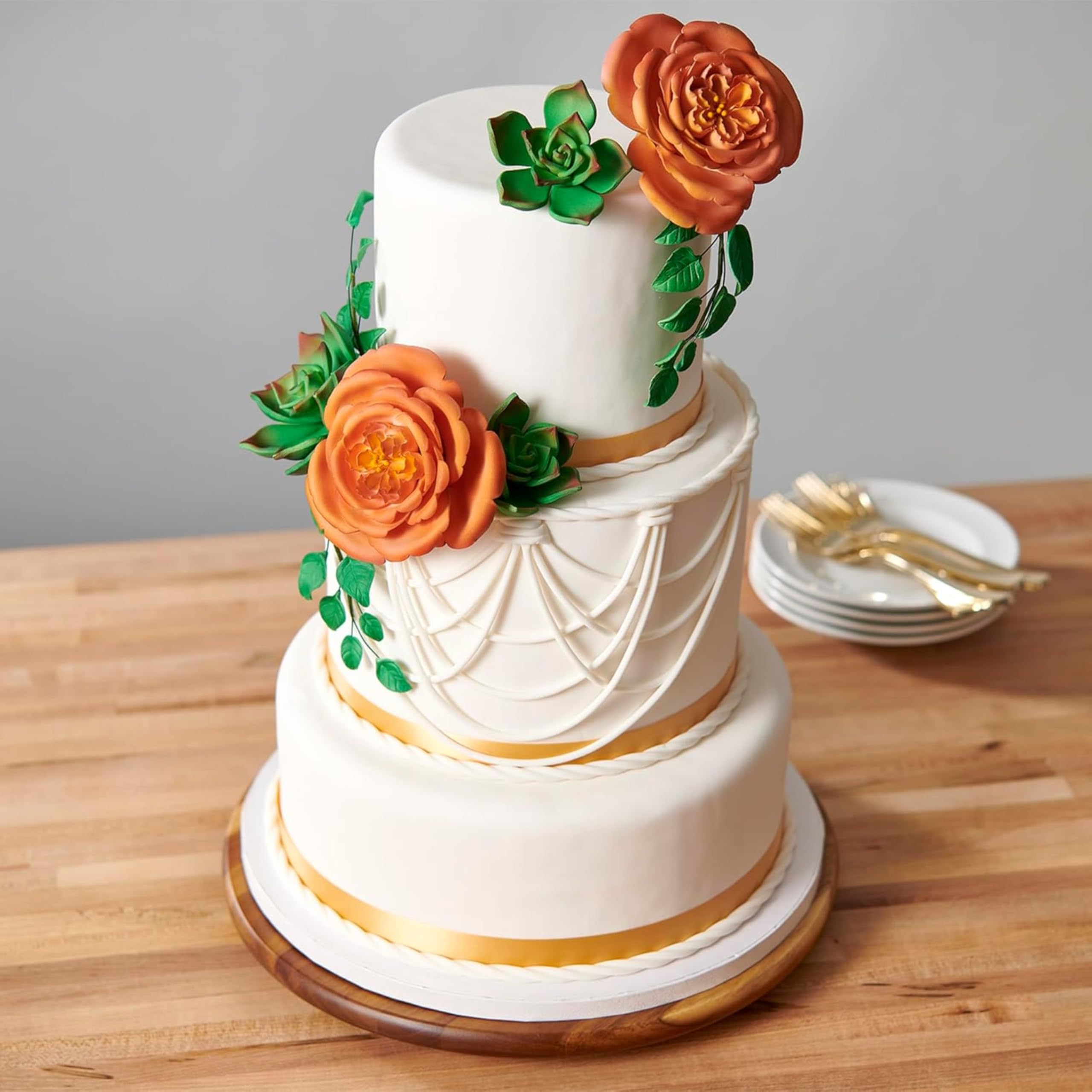 Easy Fondant Cake Toppers