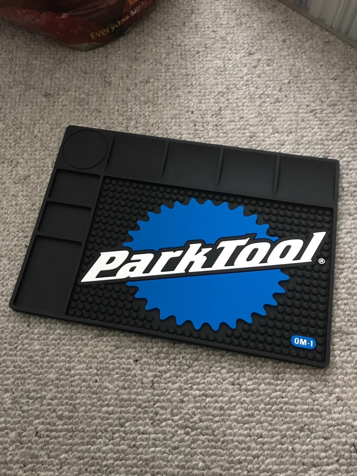 Park Tool OM-1 - Bench-Top Overhaul Mat Tool,Blue / Black : Amazon.co ...