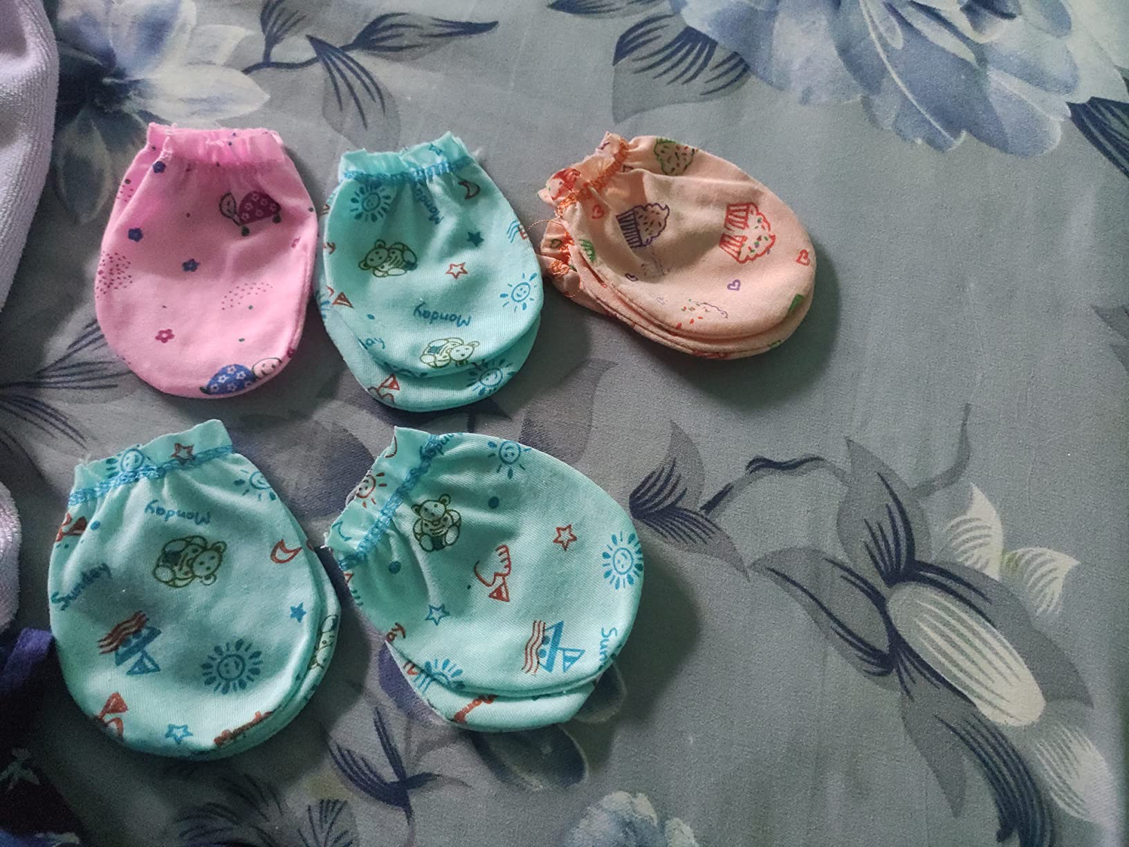 Buy Truvic Baby New Born Baby Cotton Housiry Mittens Set/Hand Gloves ...