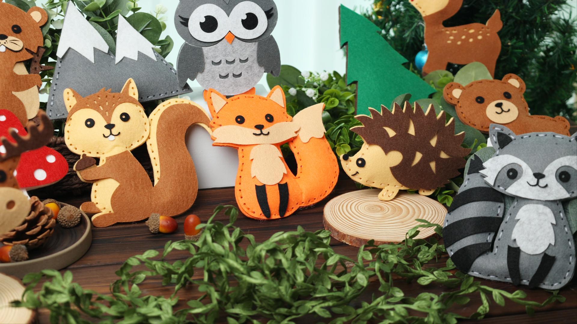 Watch Woodland Animals Craft Kit on Amazon Live