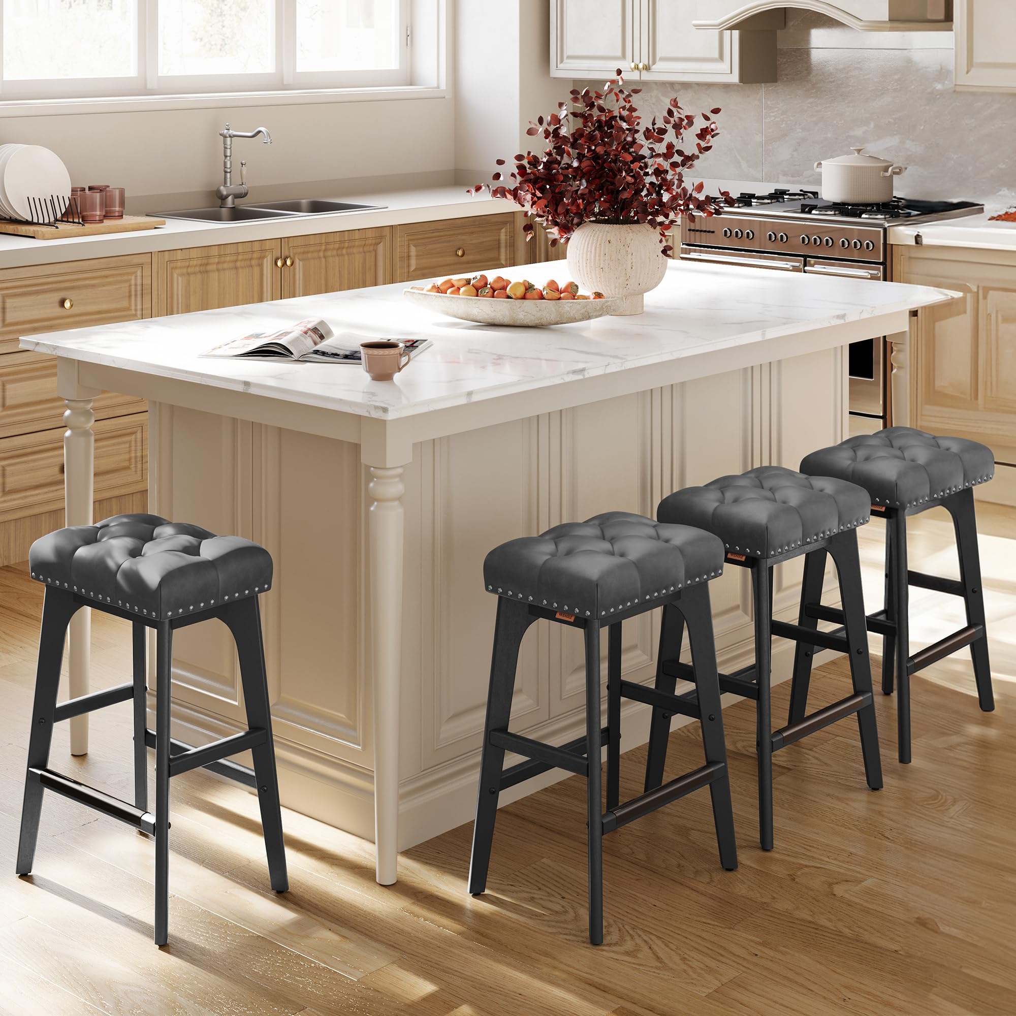 Amazon.com: VASAGLE Bar Stools Set of 4, Counter Height Saddle Bar ...