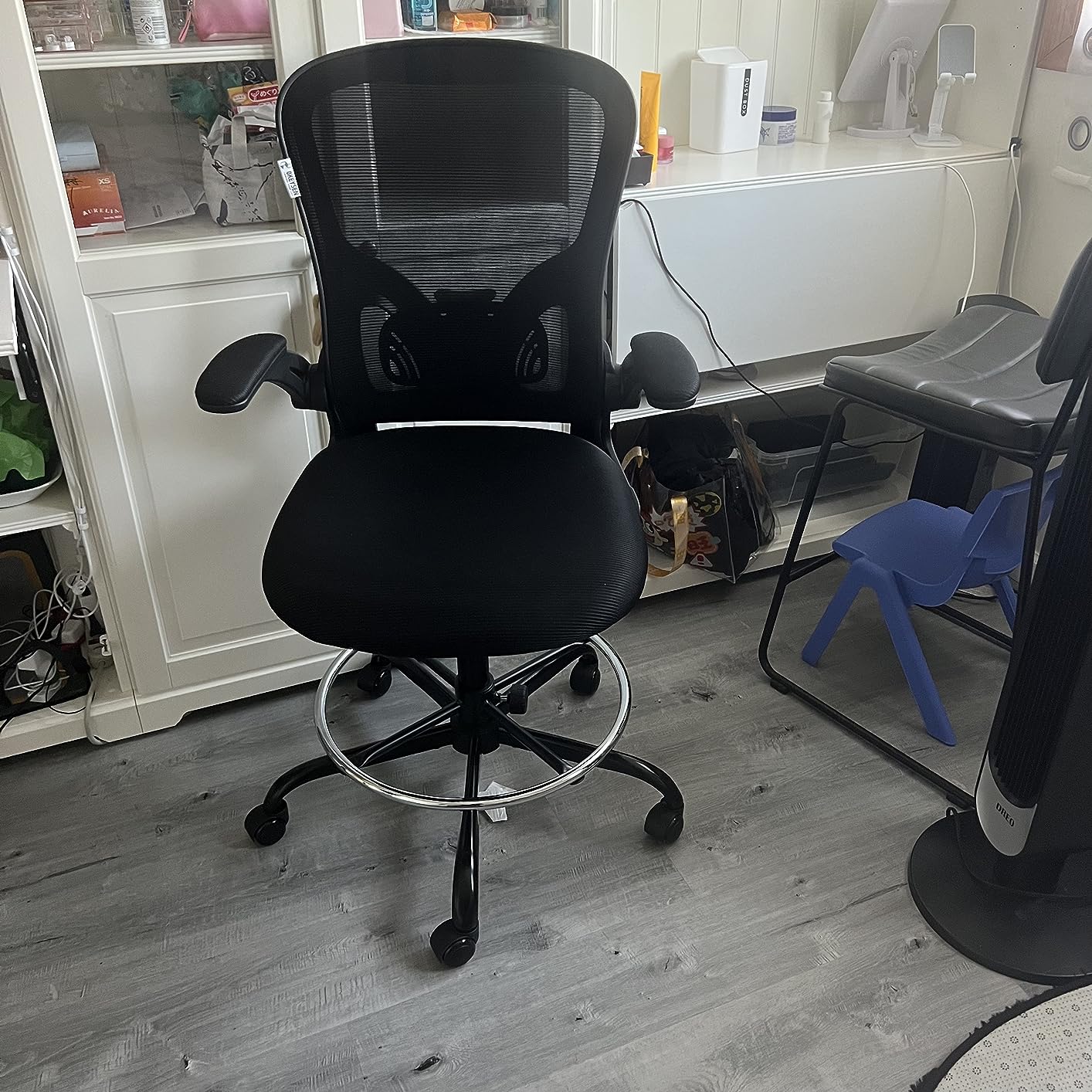 Amazon.com: Okeysen Leather Drafting Chair Standing Desk Chair, 400LBS ...