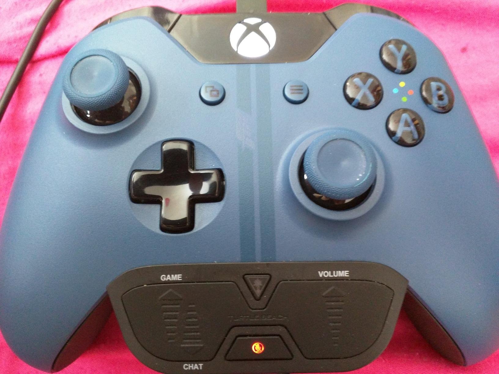 Xbox One Limited Edition 1TB Forza Motorsport 6 Bundle : Amazon.co.uk ...