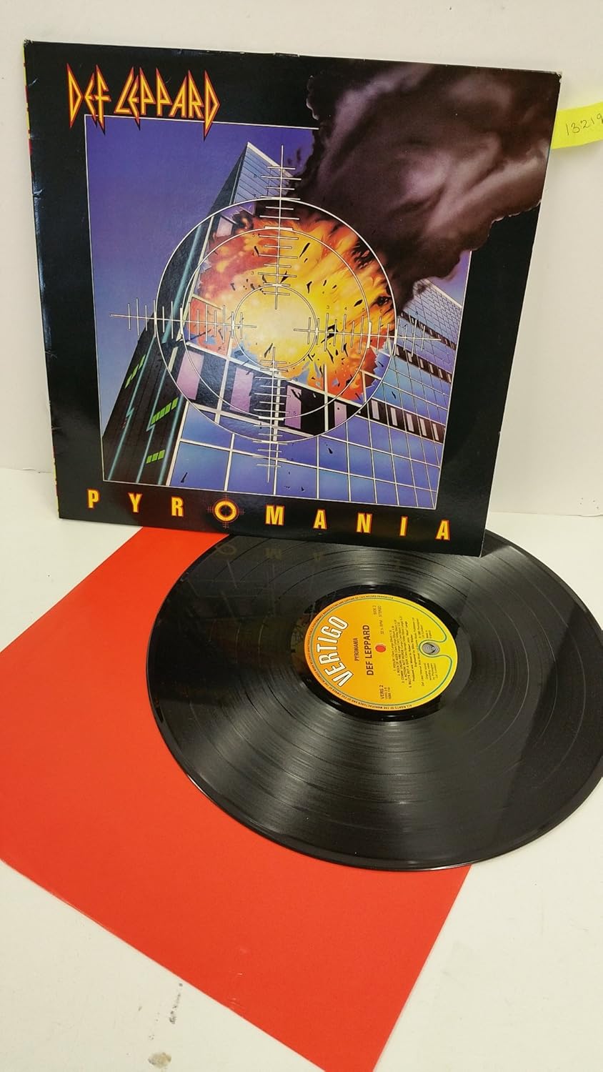 PYROMANIA VINYL LP[VERS2] 1983 DEF LEPPARD by DEF LEPPARD: Amazon.co.uk: CDs & Vinyl