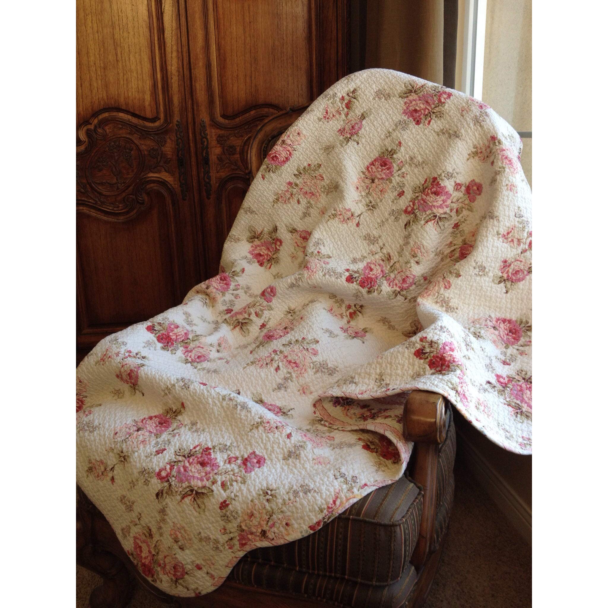 Amazon.com: Chic Shabby Spring Rose Quilted Throw Pink Floral Farmhouse ...
