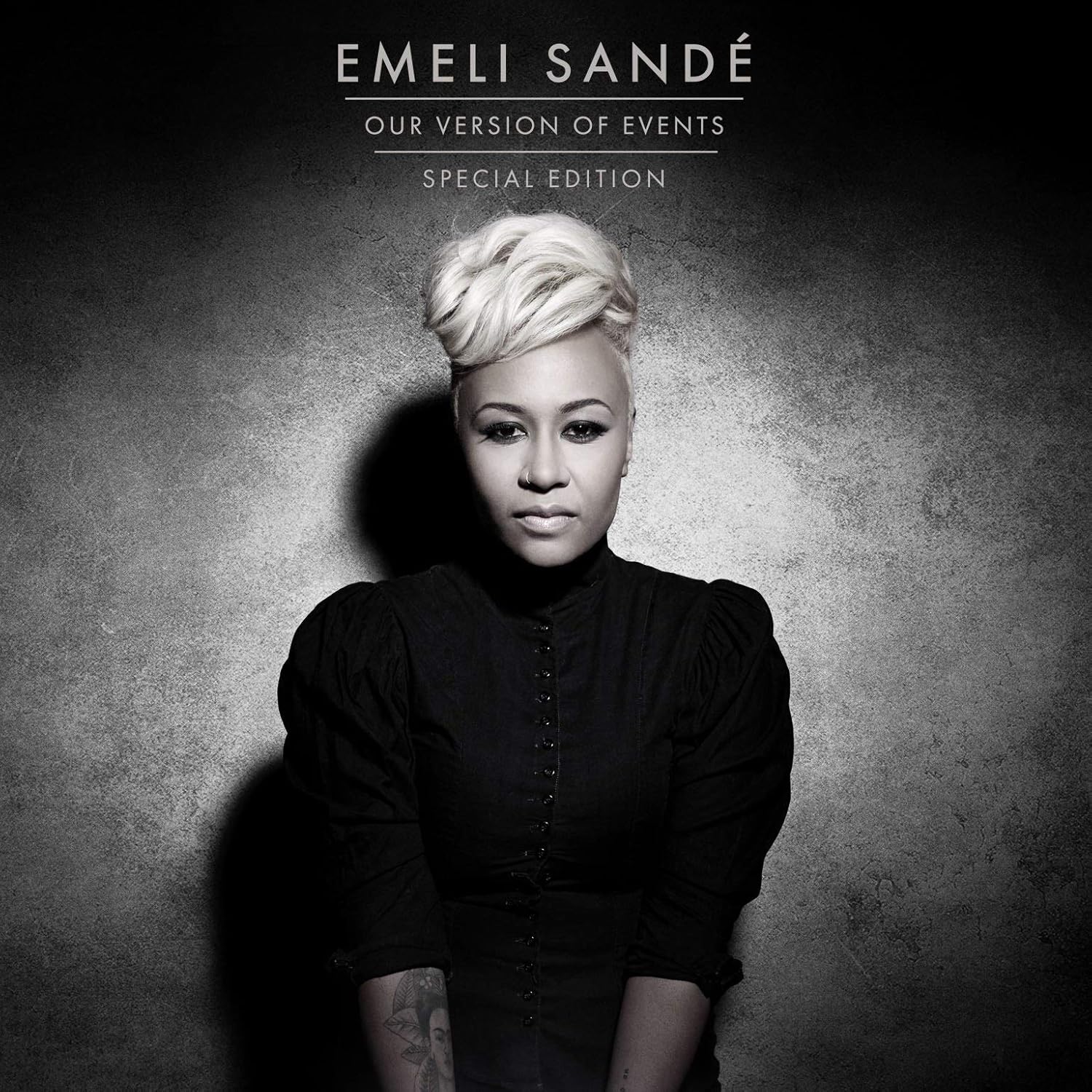 Amazon.com: Our Version of Events: 0525028471637: Sande Emeli, Emeli ...