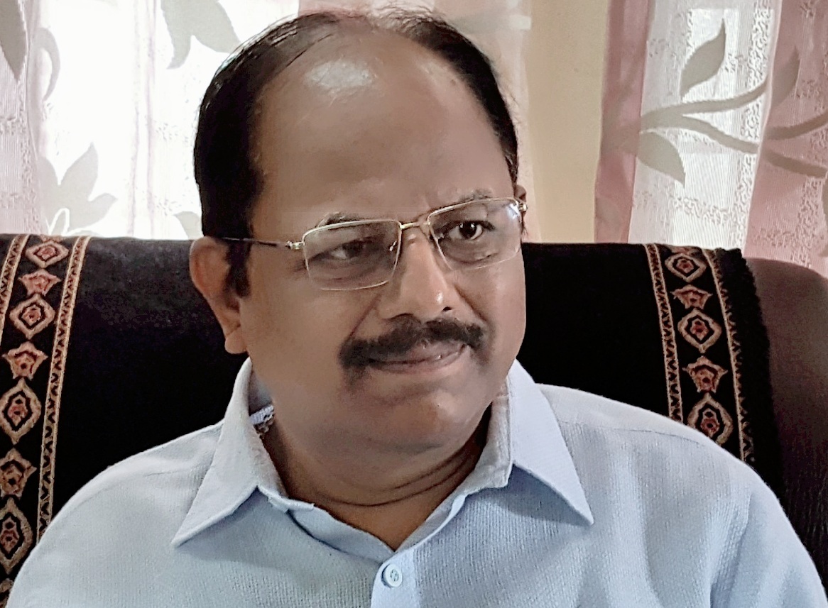Amazon.in: Sunil Waikar: books, biography, latest update