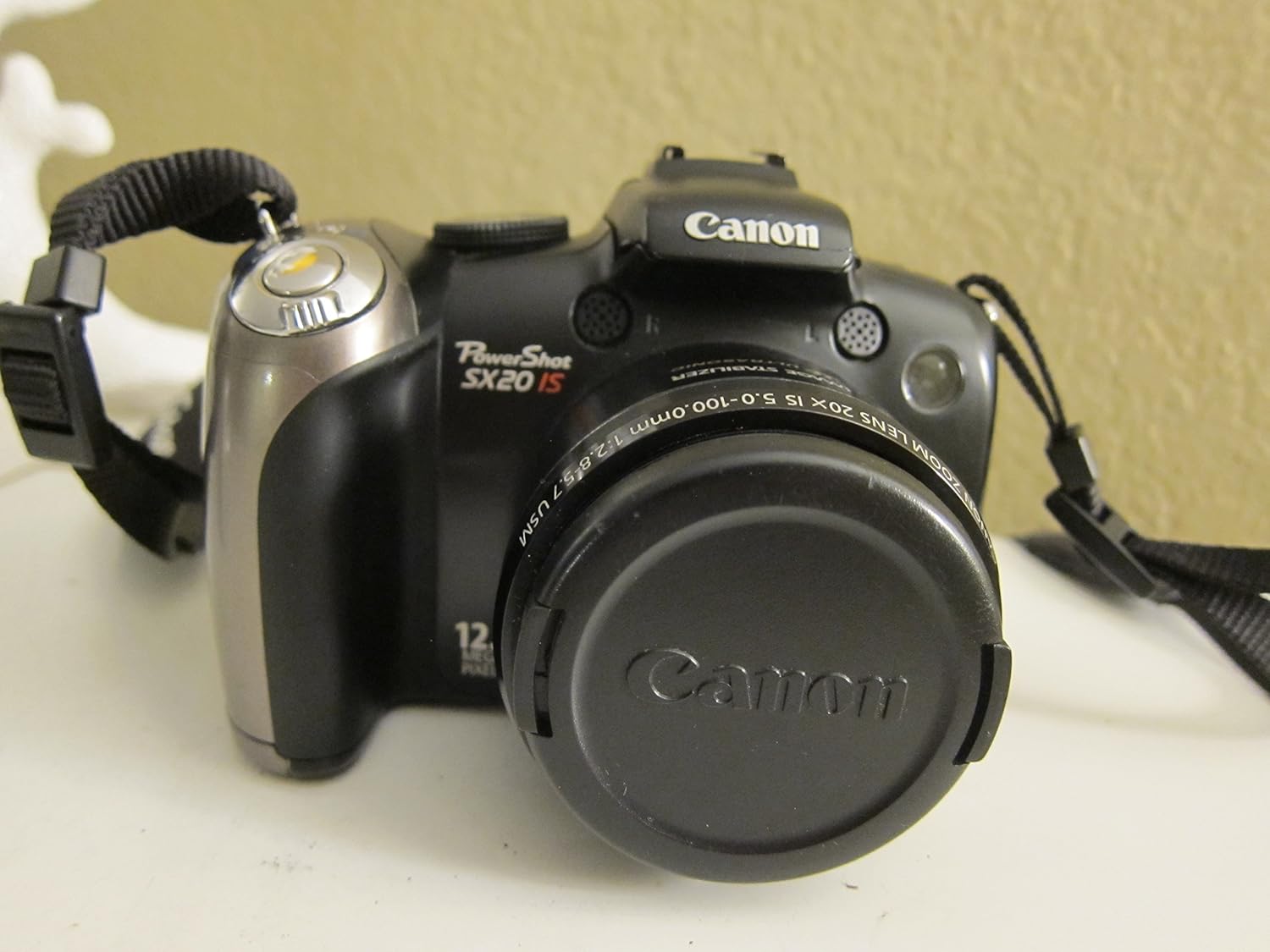 Amazon Canada: Canon PowerShot SX20IS 12.1MP Digital Camera with 20x ...