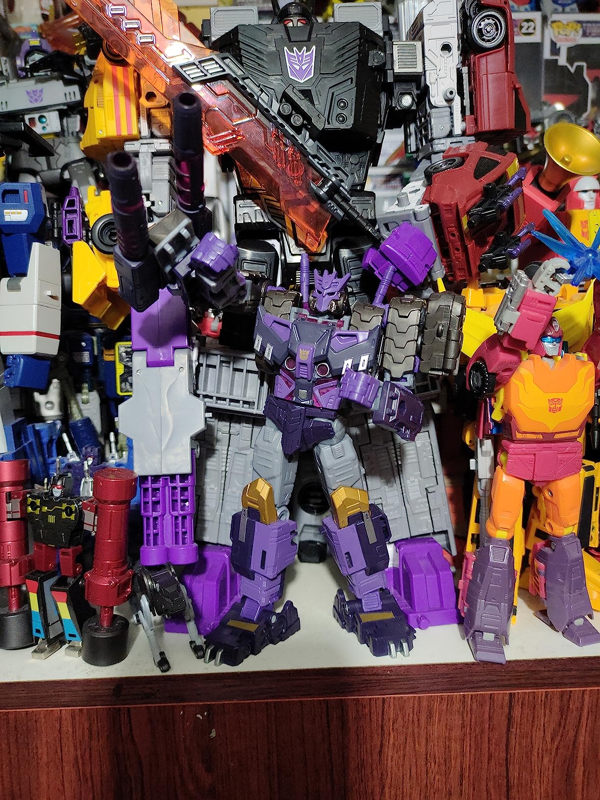 Transformers Toys Legacy Evolution Voyager Comic Universe Tarn Toy, 7 ...