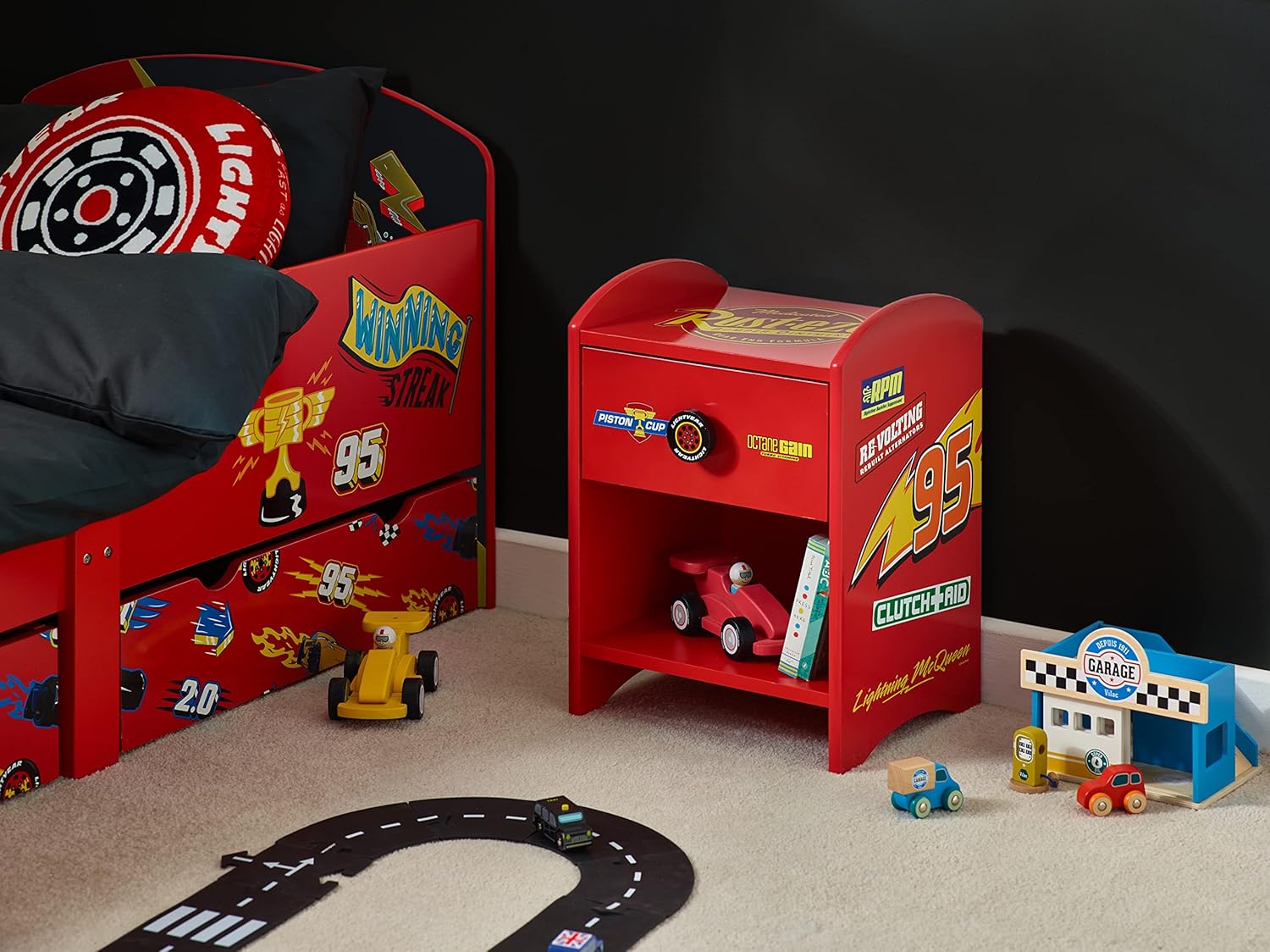 Disney Lightning McQueen Kids Bedside Table, 15mm MDF, Red, Small ...