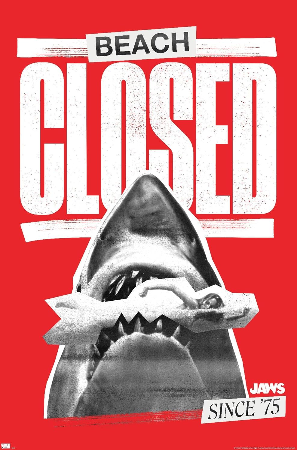 Amazon.com: Trends International Jaws - Beach Closed Wall Poster, 34L x ...