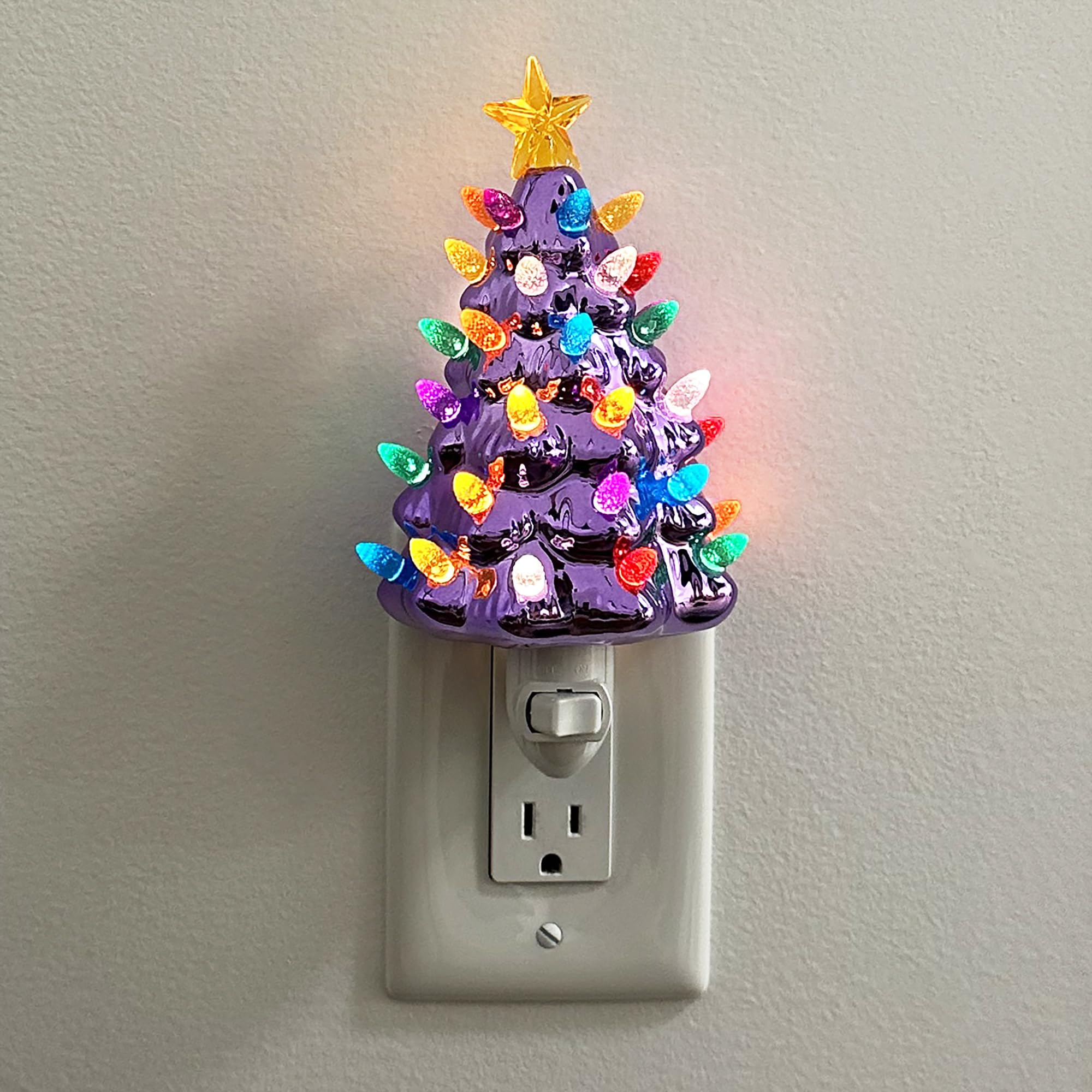 Amazon.com: Milltown Merchants Ceramic Christmas Tree Night Light ...