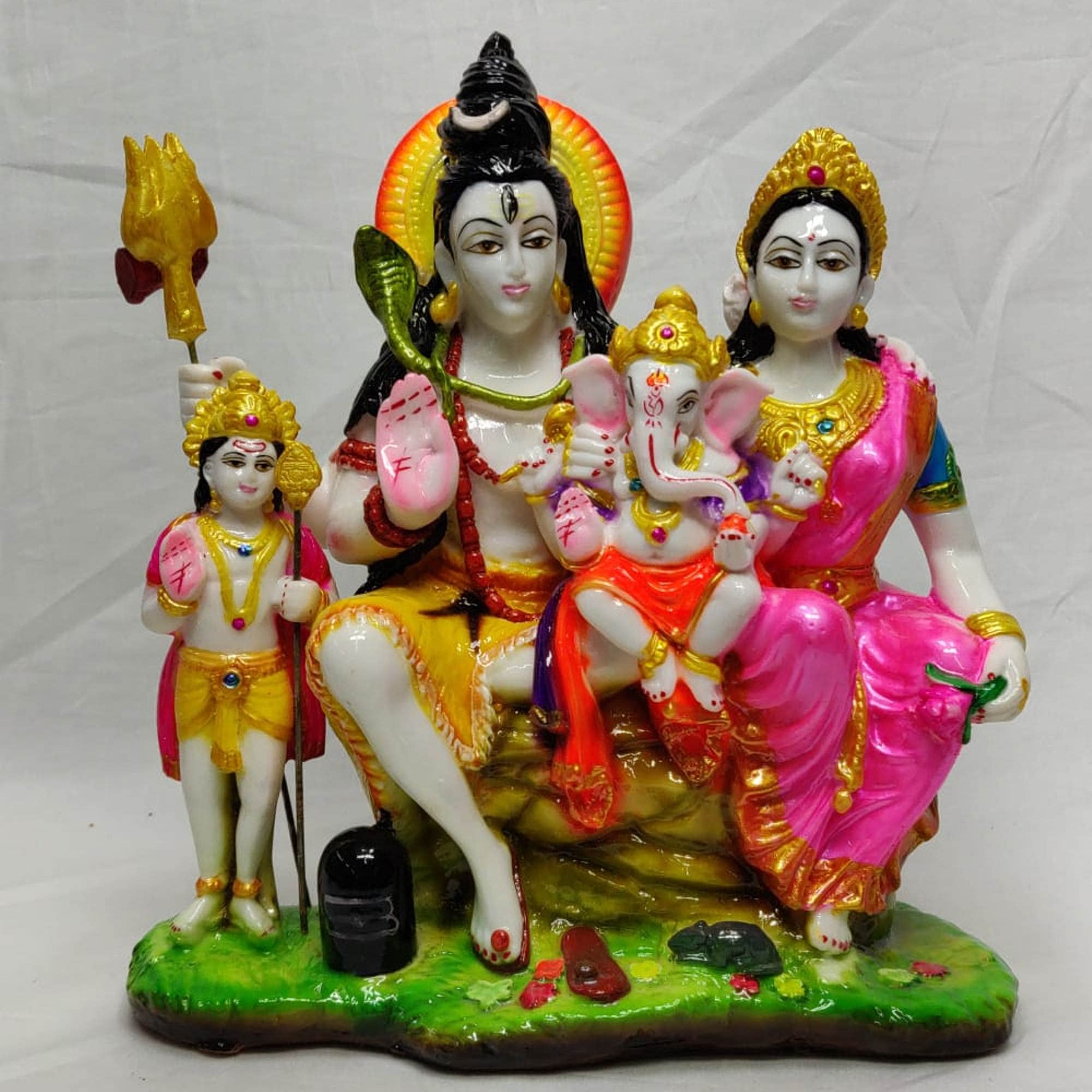Buy AtoZ India Cart Lord Shiva Family Statue Hindu God Family Sculpture ...