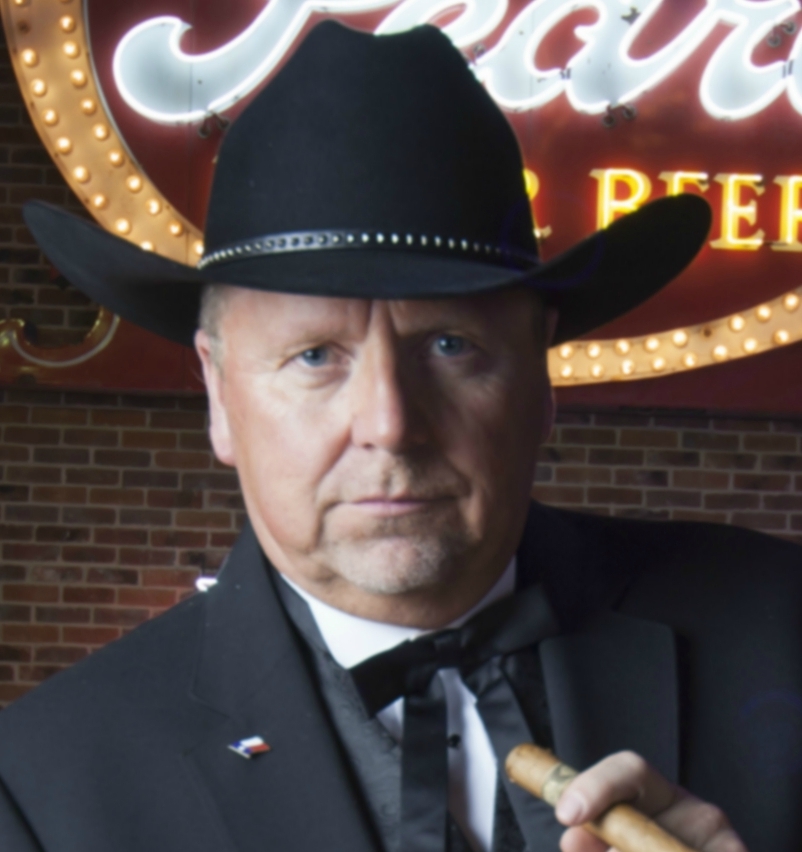 Amazon.com: David Thomas Roberts: books, biography, latest update