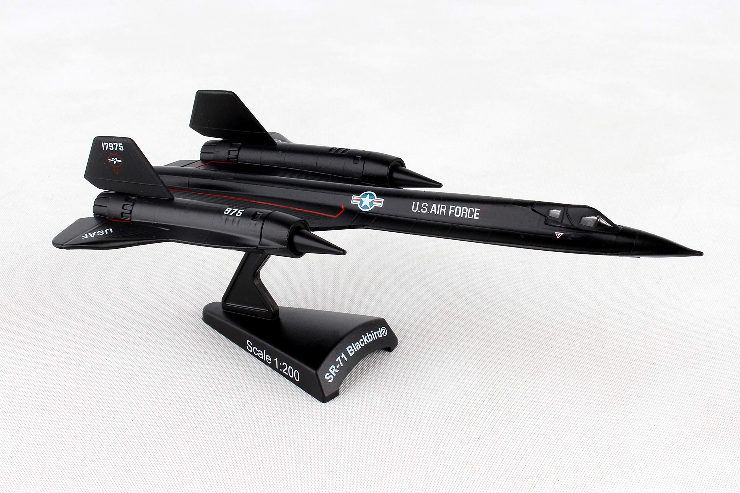 Buy Daron PS5389 Worldwide Trading SR 71 Blackbird Vehicle 1 200 Scale