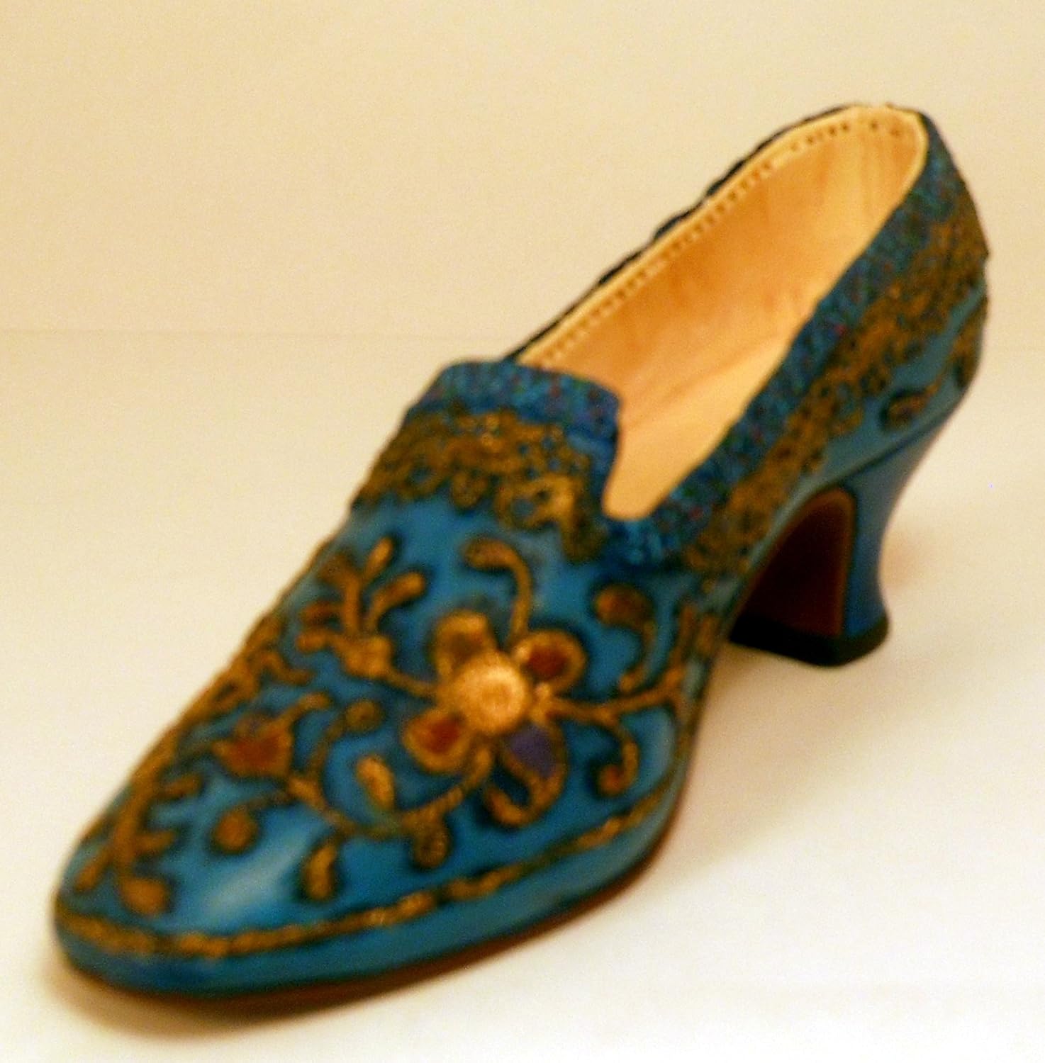 Amazon.com: The Empress (#25012) Just The Right Shoe, Collectible ...