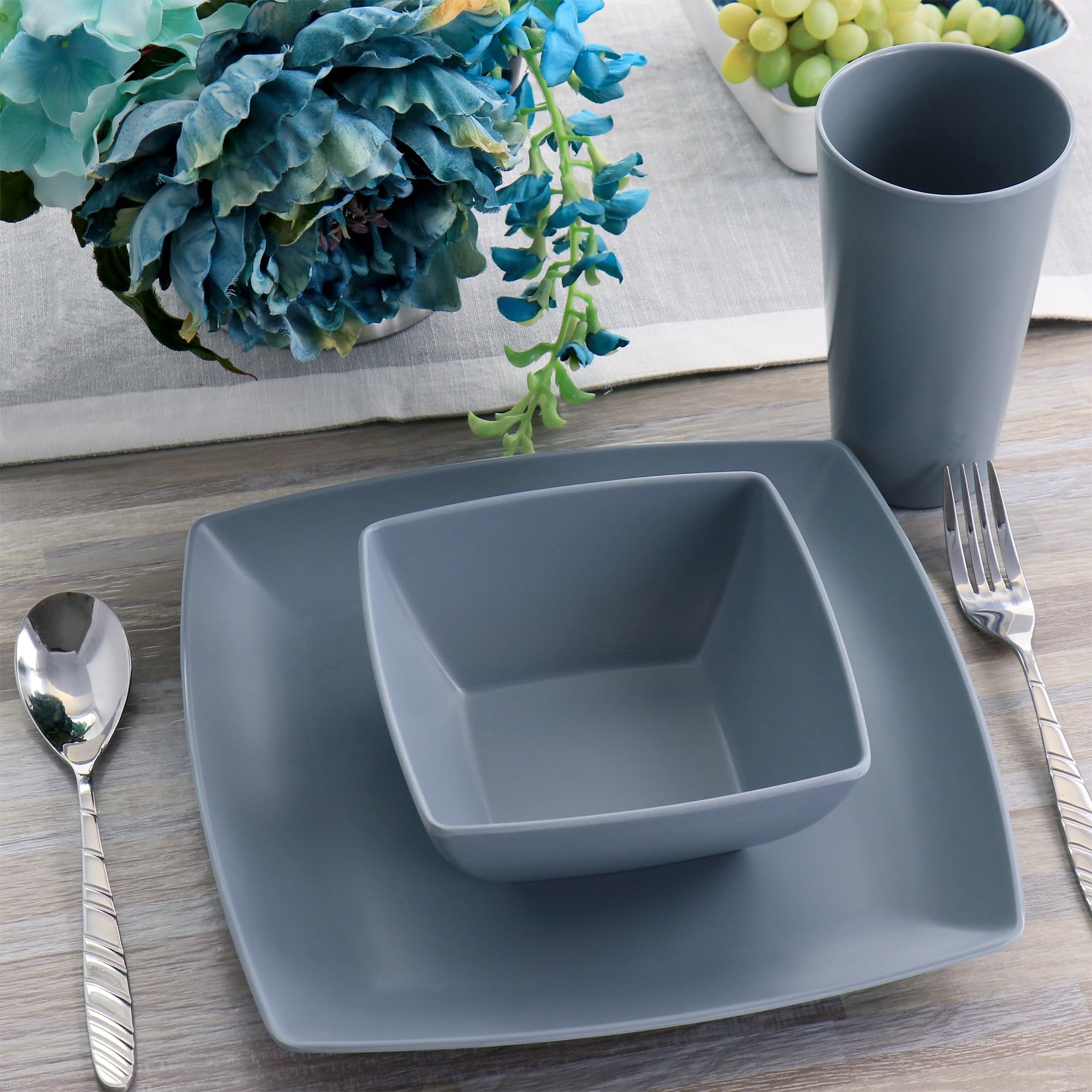 Snapklik.com : 12 Piece Grayson Melamine Square Dinnerware Set In Gray