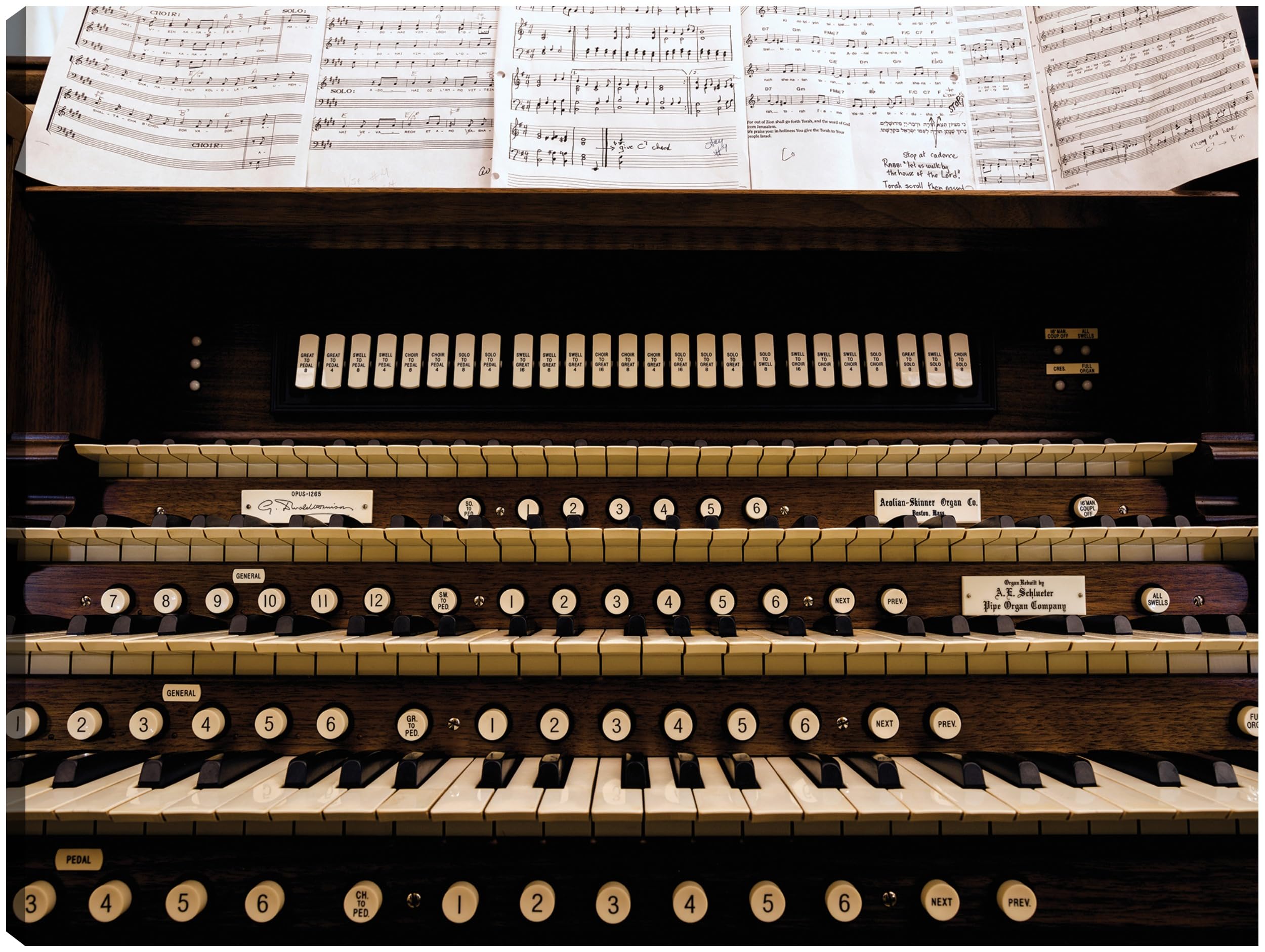 Pipe Organ Console
