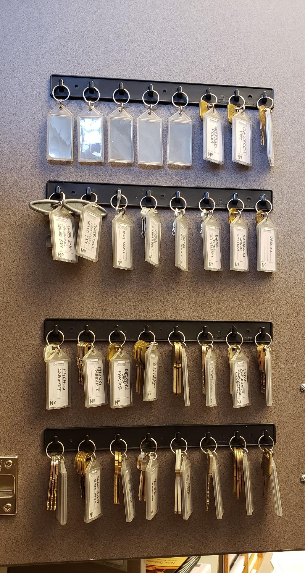 Amazon.com: Acrimet Key Tag Rack w/ 8 Keyring Tags (Self-Adhesive Key ...