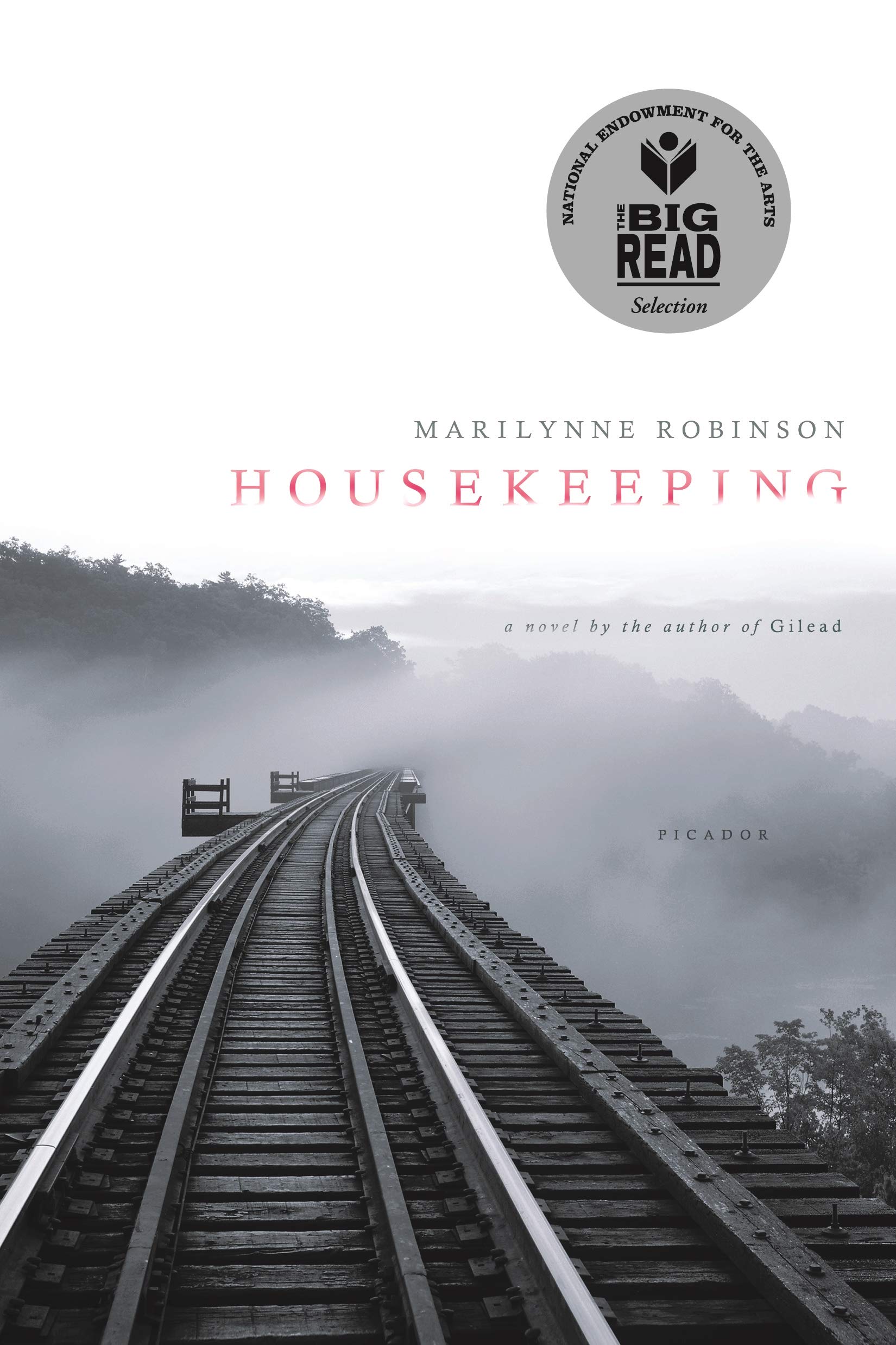 Amazon.com: Housekeeping: A Novel: 9780312424091: Robinson, Marilynne ...
